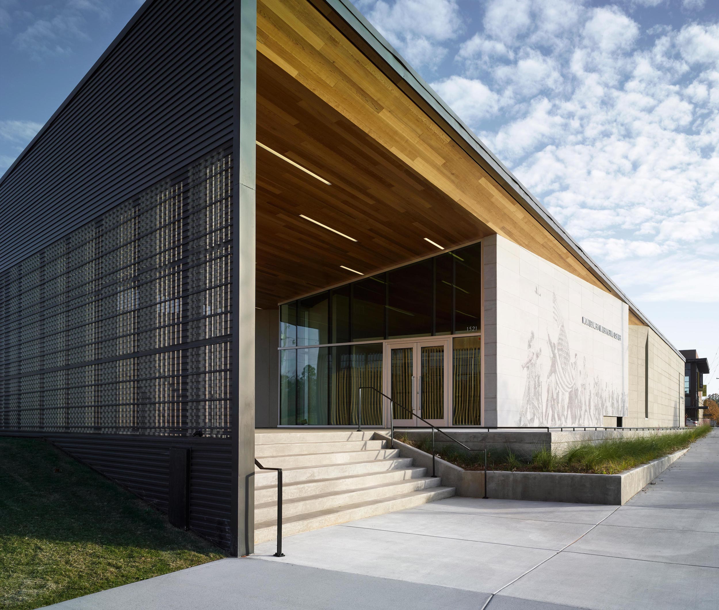 Montgomery Interpretive Center by Chambless King Architects - Architizer