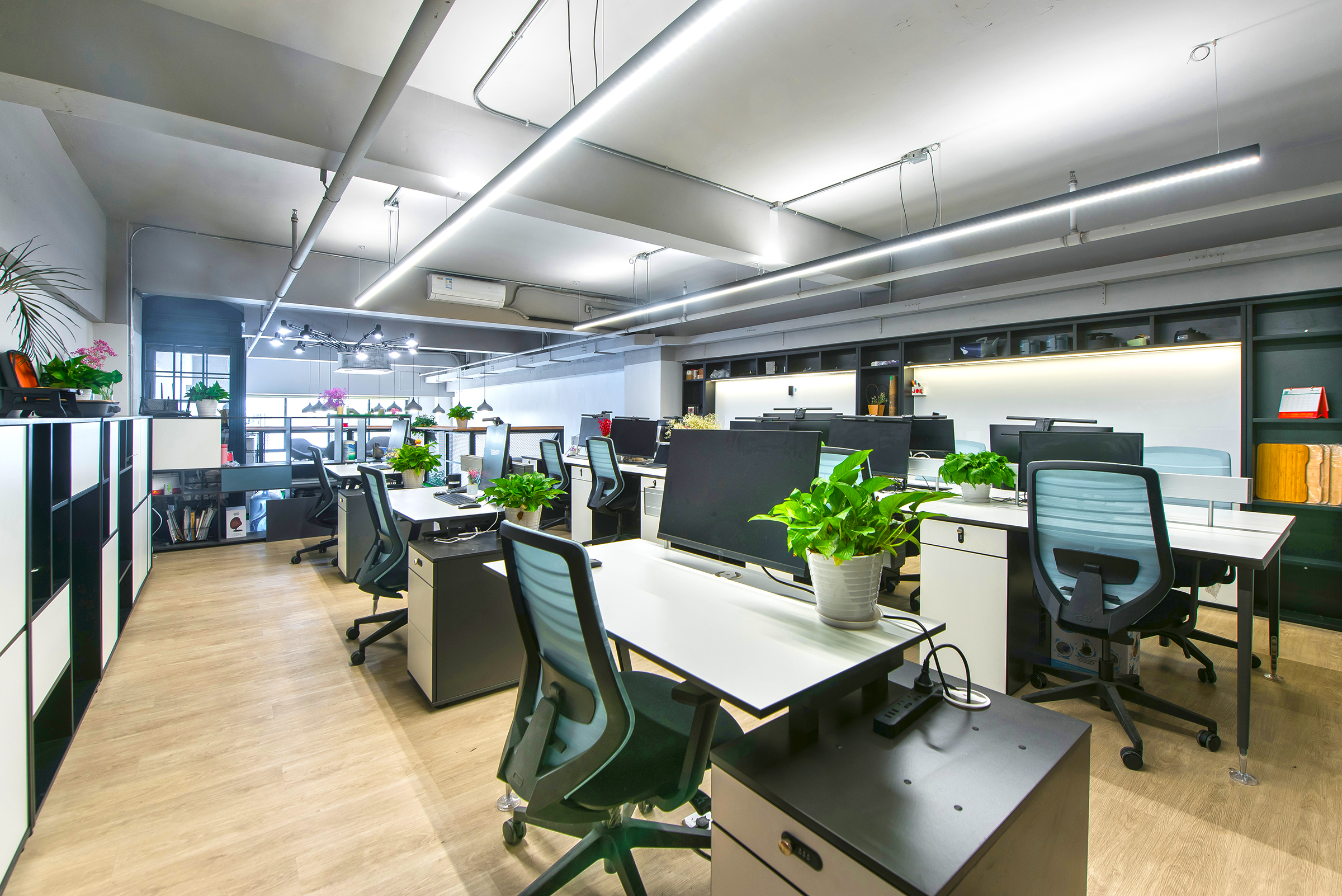 ATLAS Workshop & Office by Lapis Bureau - Architizer