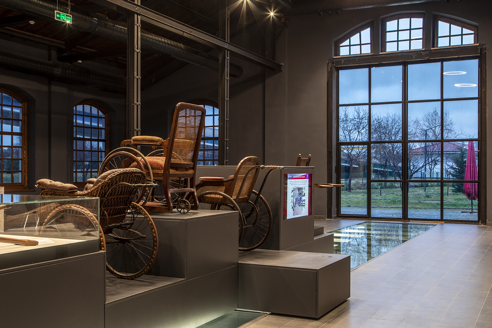 Surgical Instruments and Health Museum by do[x]architecture - Architizer