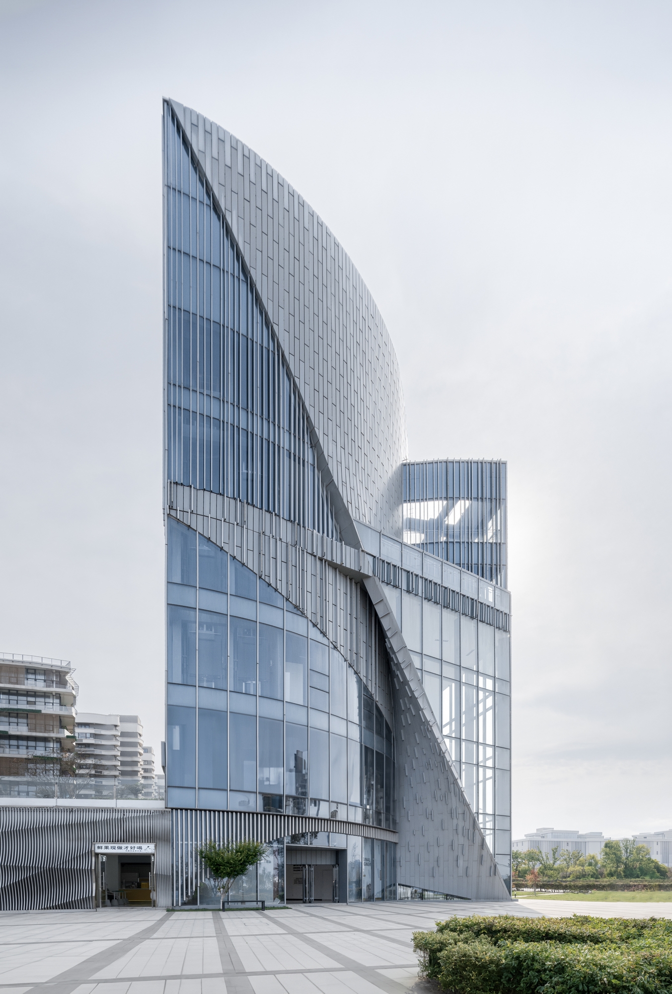 OMC Fashion Center by Atelier Alter Architects - Architizer