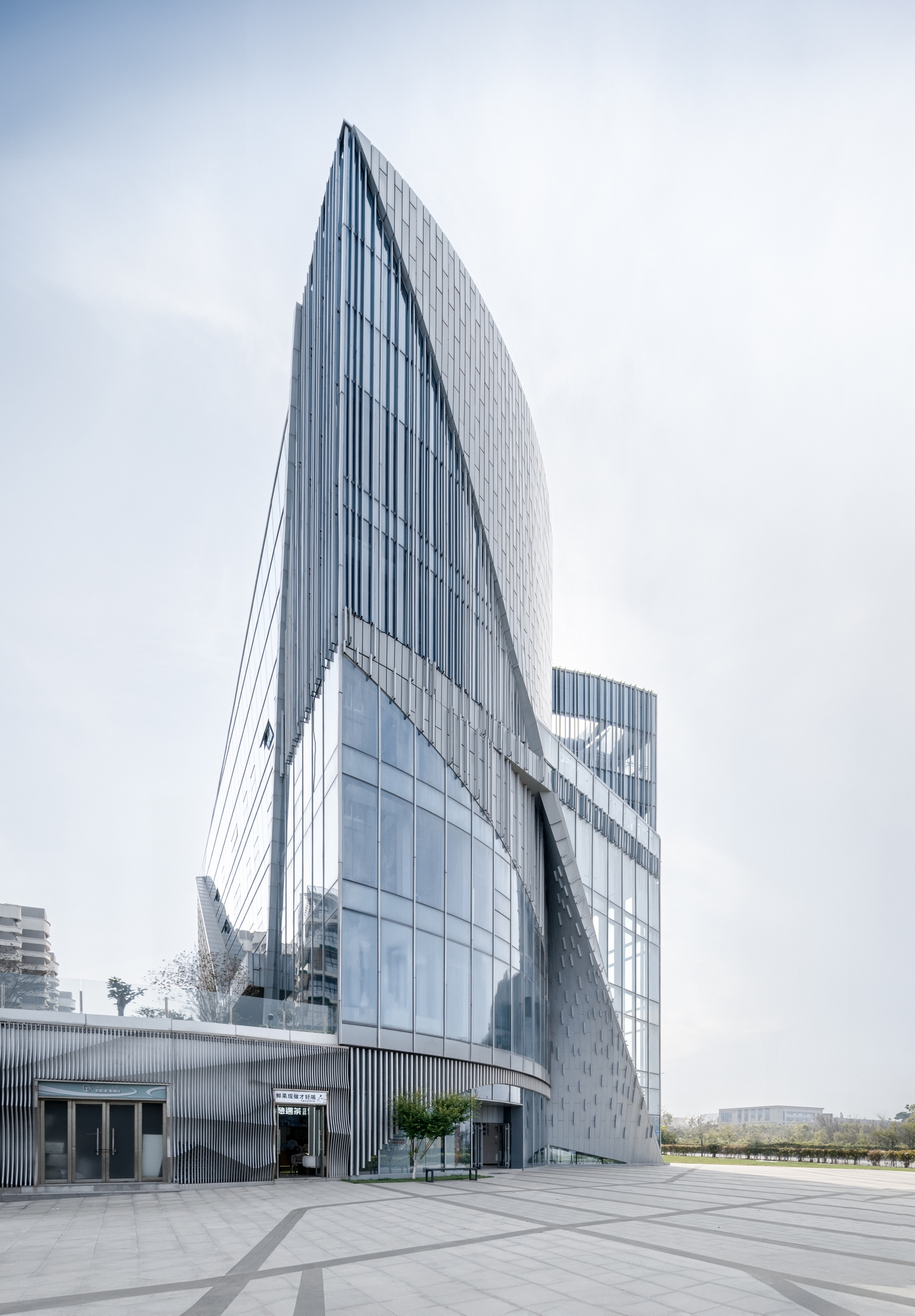 OMC Fashion Center by Atelier Alter Architects - Architizer