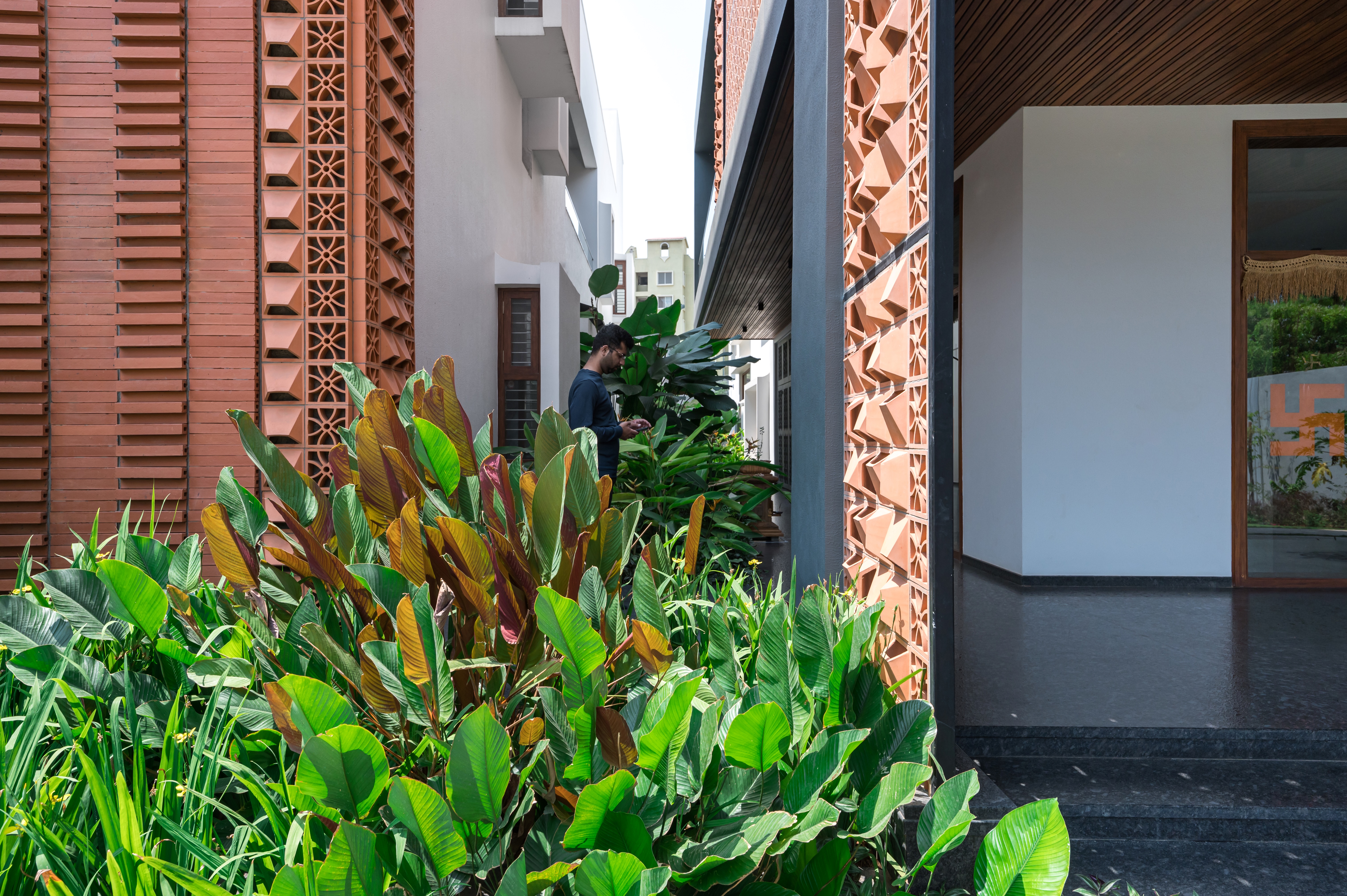 Manjodaya House by Ecumene Habitat Solutions Pvt. Ltd. - Architizer