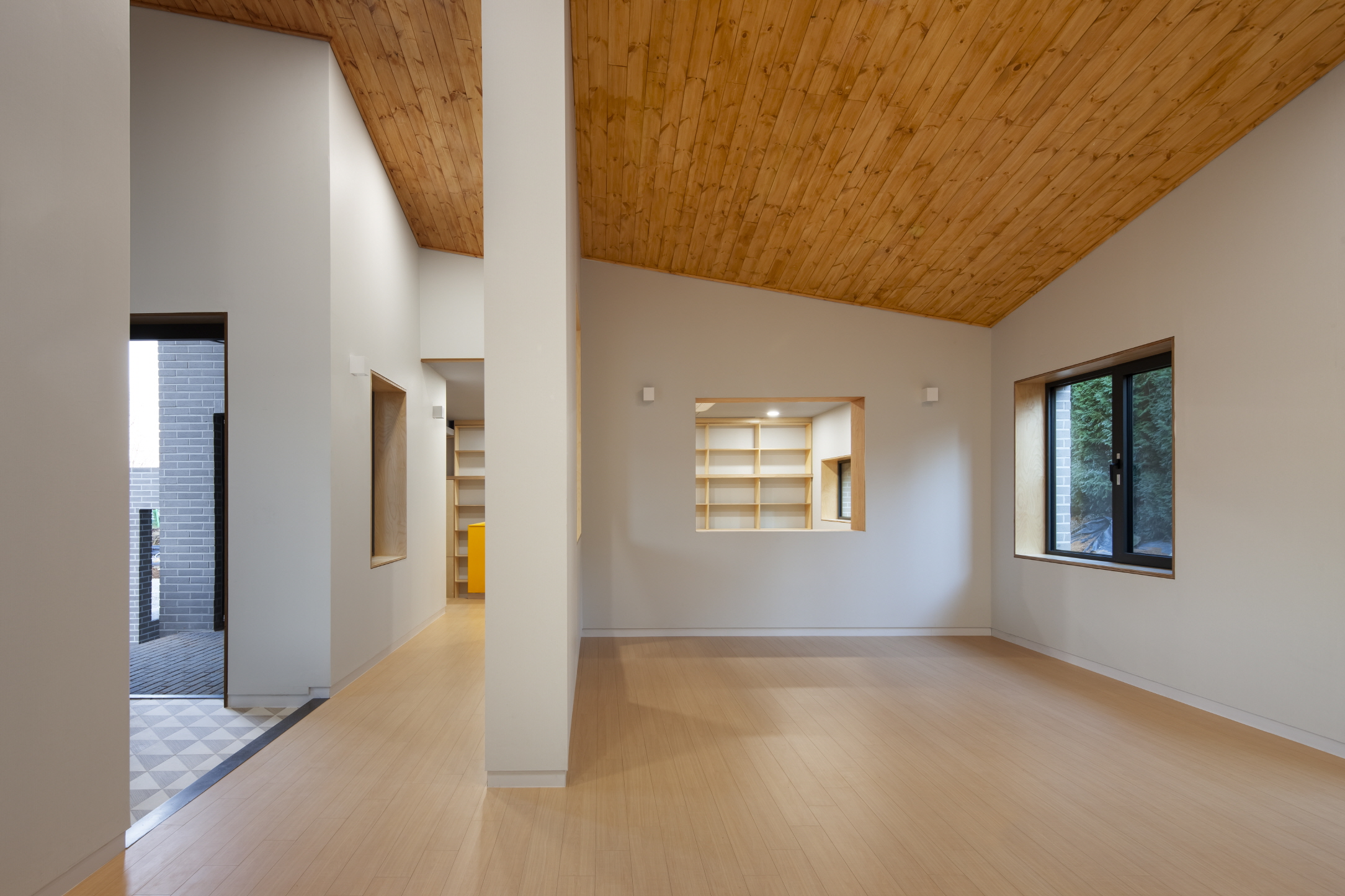 The House With Four Wings by Studio Gaon - Architizer