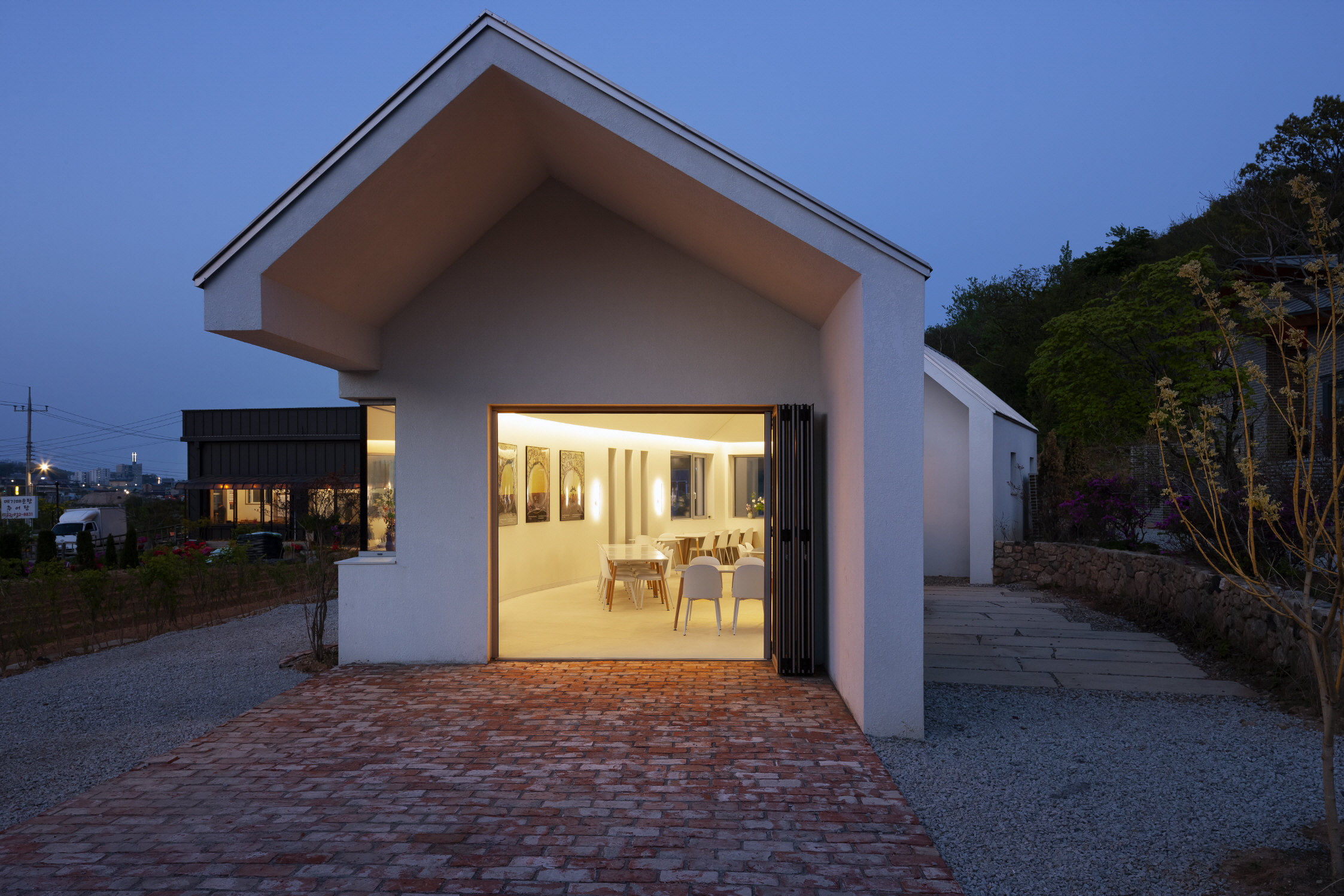 The House With Four Wings by Studio Gaon - Architizer