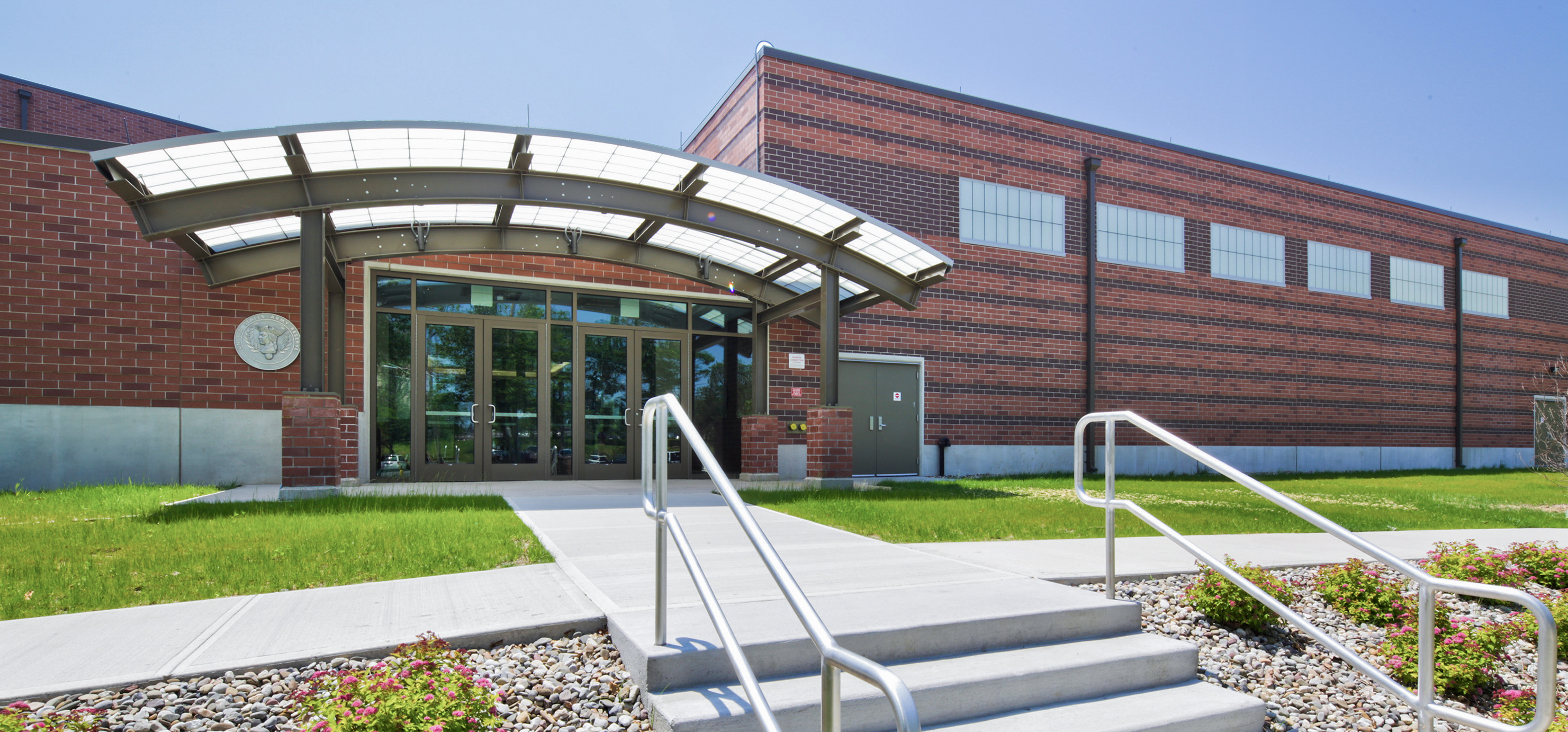 Fort Hamilton Armed Forces Reserve Center by di Domenico + Partners ...