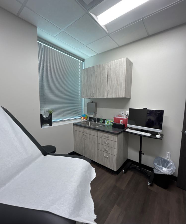 Center for Minimally Invasive Neurosurgery Clinc Buildout by BB&W ...