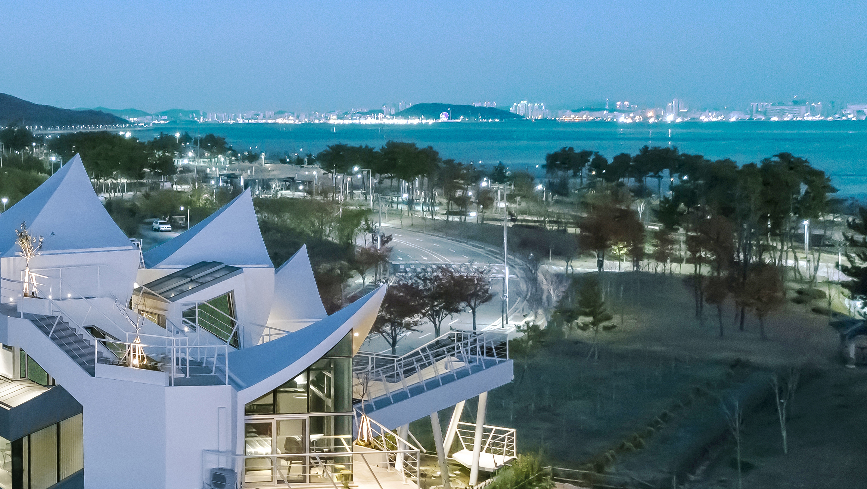 SAILING HOUSE by IROJE KHM Architects - Architizer