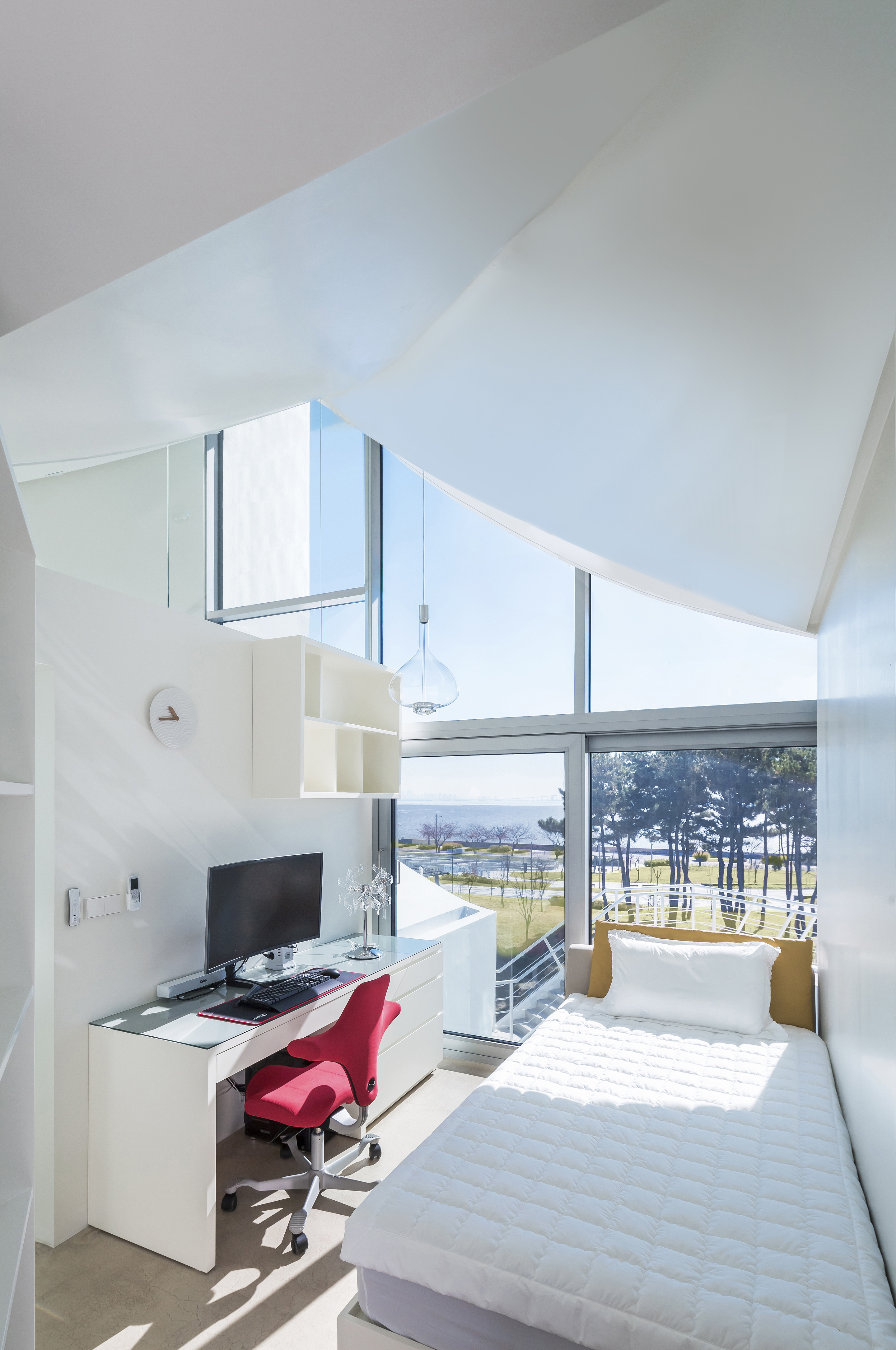 SAILING HOUSE by IROJE KHM Architects - Architizer