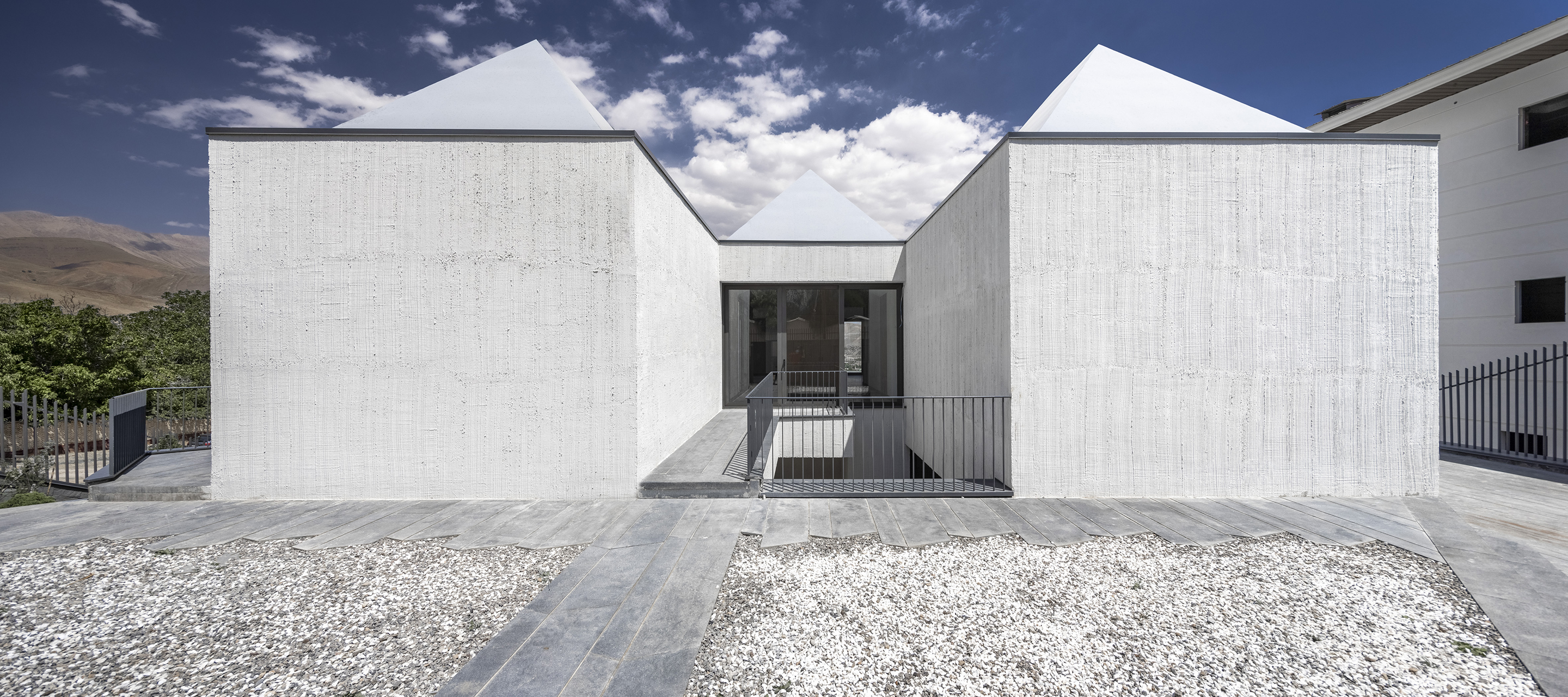 The Man & The House by ZAV Architects - Architizer