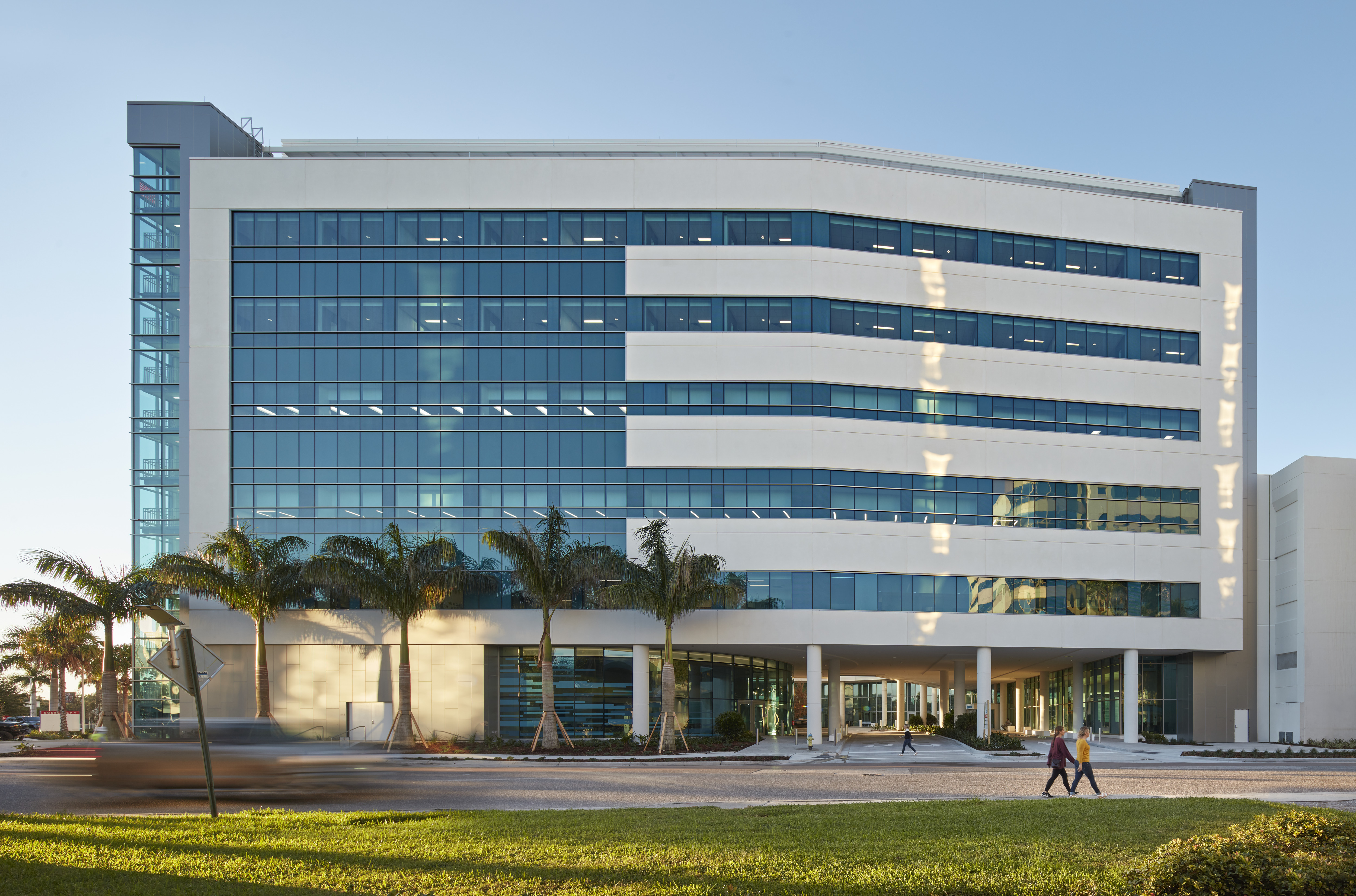 Sarasota Memorial Hospital Oncology Inpatient and Surgical Tower by ...