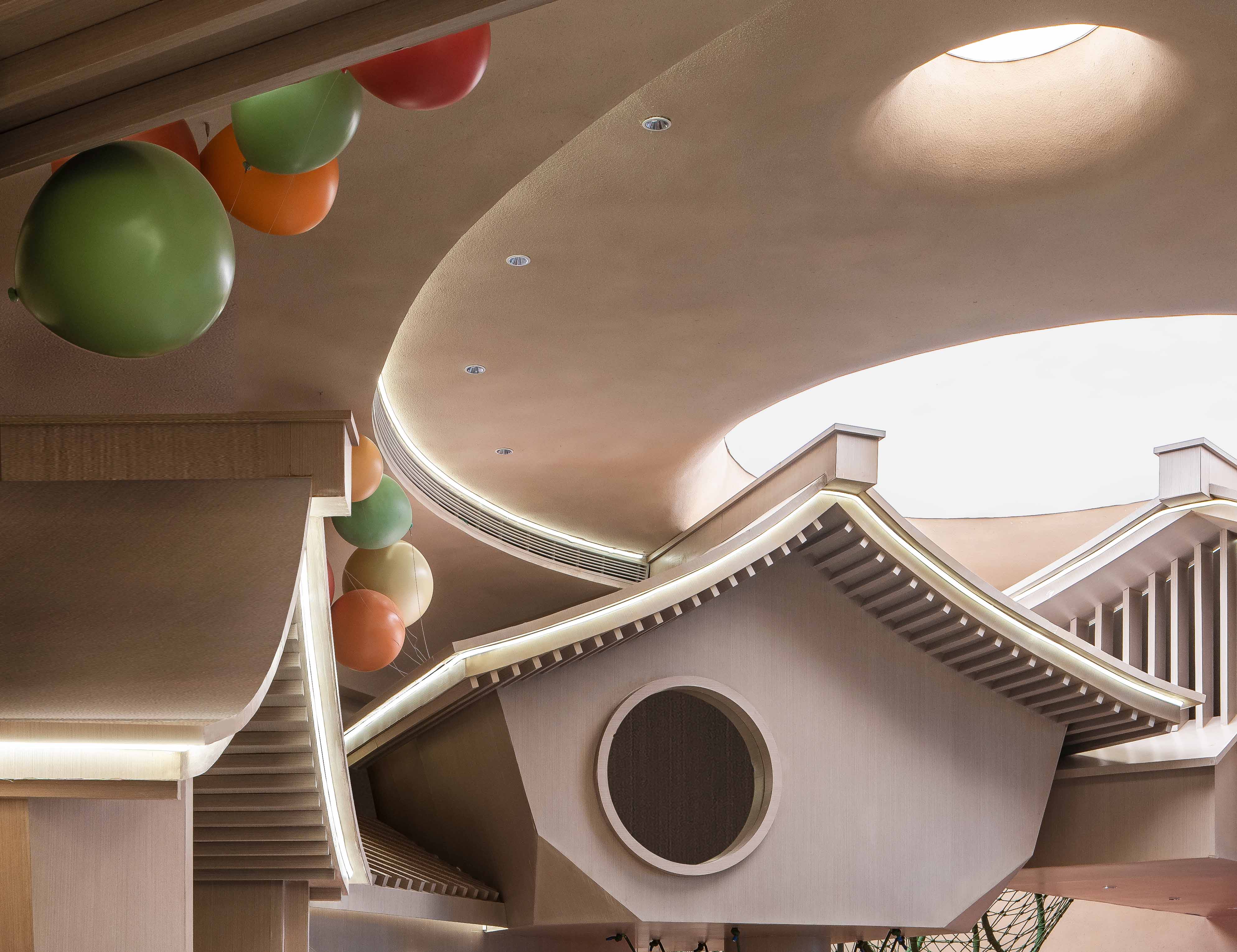 Flying House Tour by URO Design Concepts - Architizer