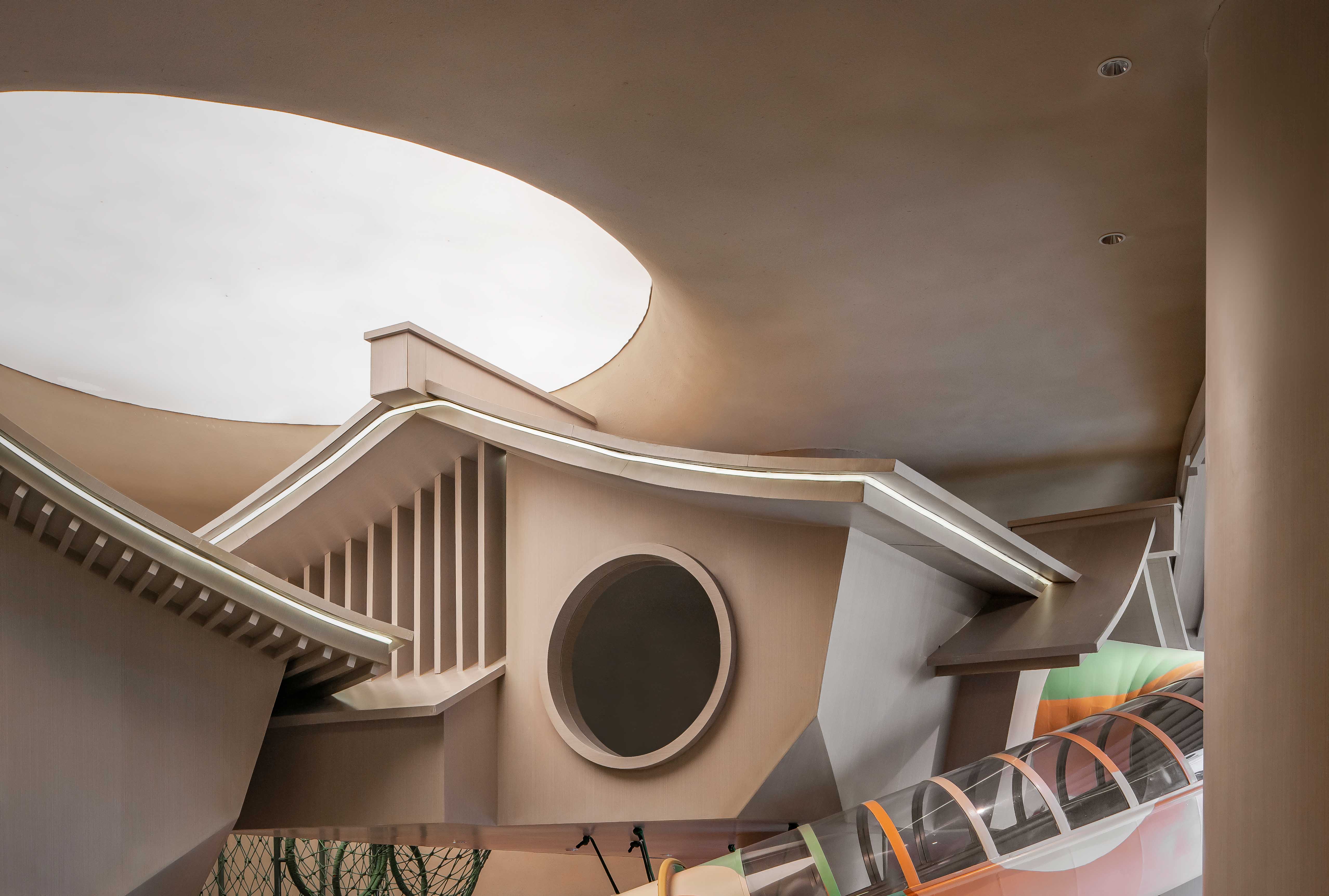 Flying House Tour by URO Design Concepts - Architizer