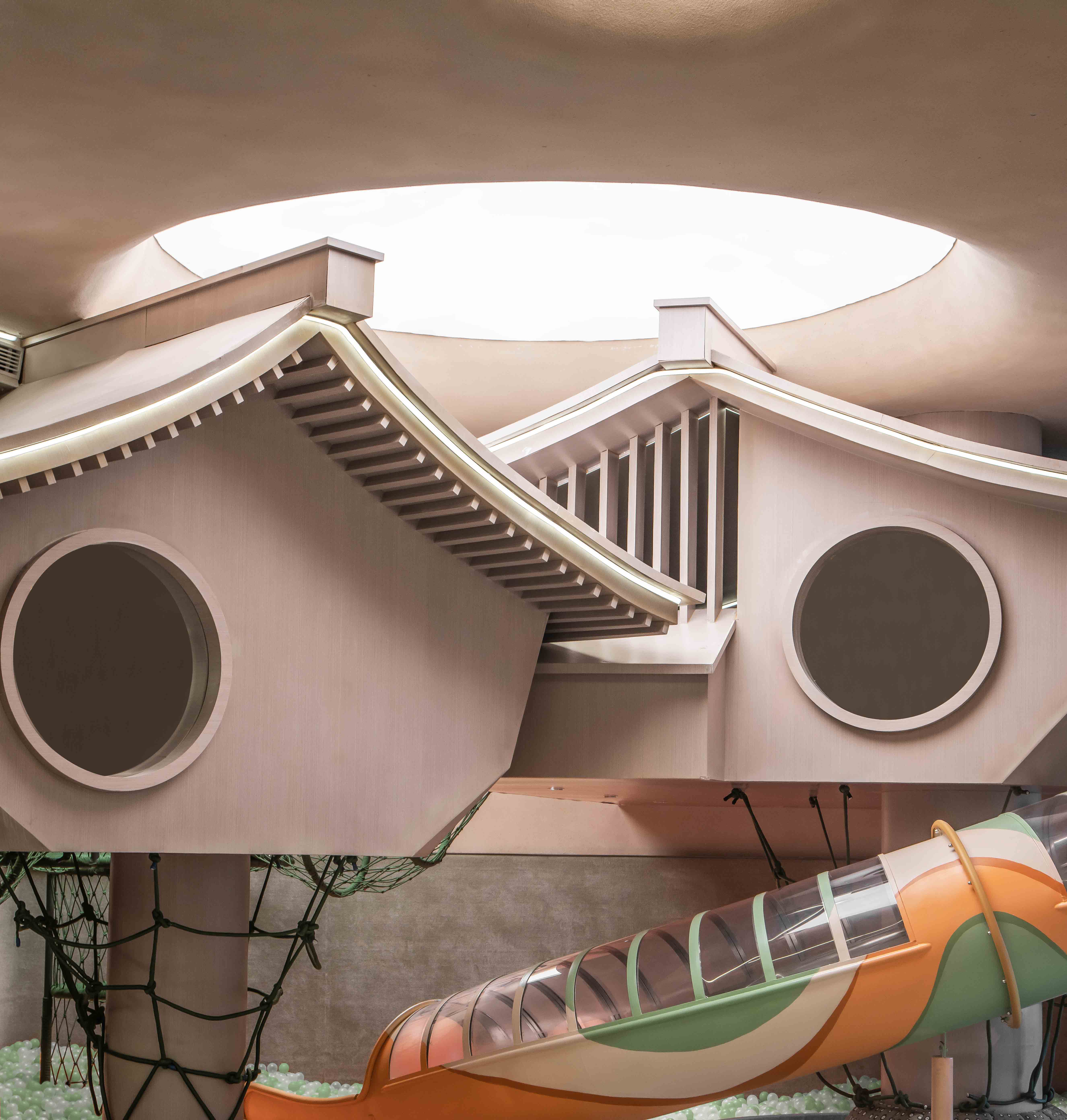 Flying House Tour by URO Design Concepts - Architizer