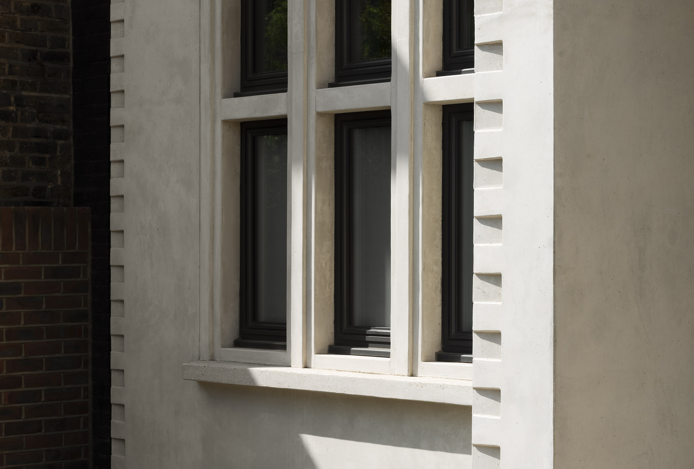 Idea 3768873: Cast House by bureau de change in London, United Kingdom ...