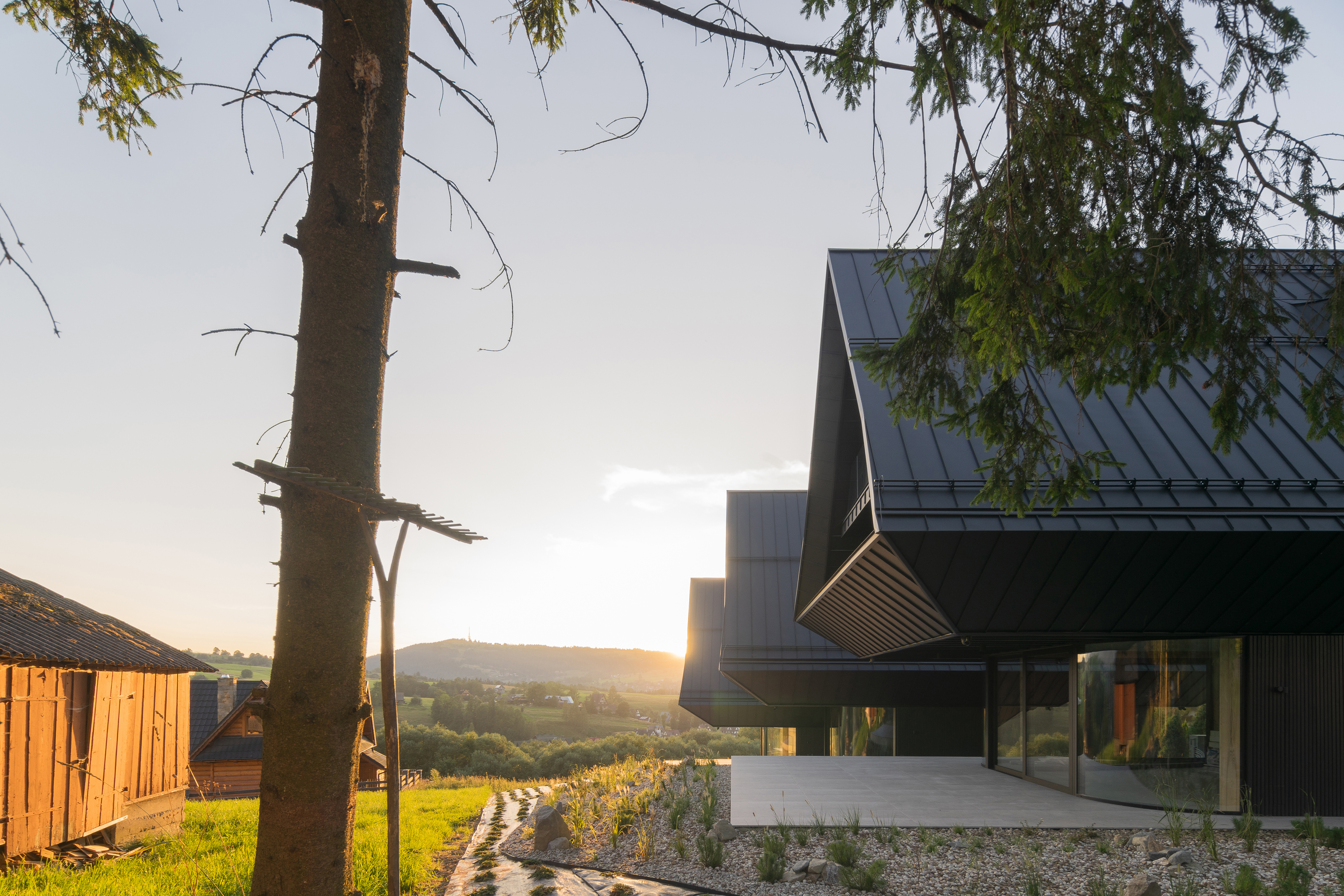 Nest boxes by Superhelix Pracownia Projektowa - Bartłomiej Drabik - Architizer