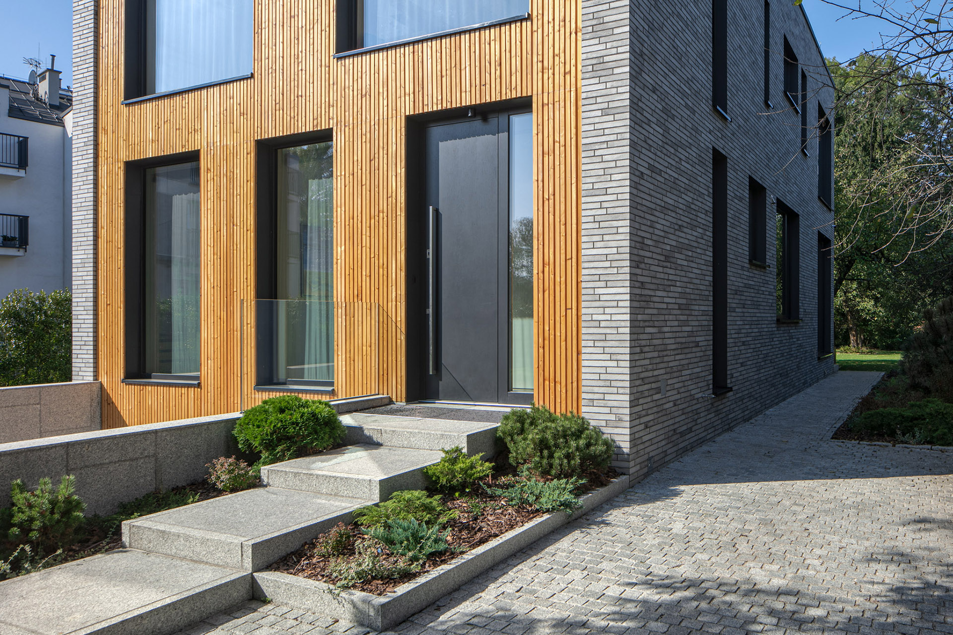 The Apple House by BXB studio Boguslaw Barnas - Architizer