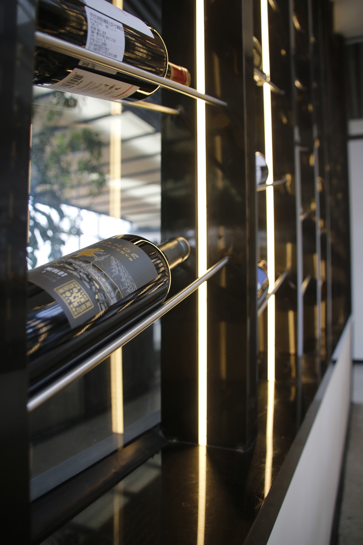 Above Bar & Restaurant by +A- - Architizer