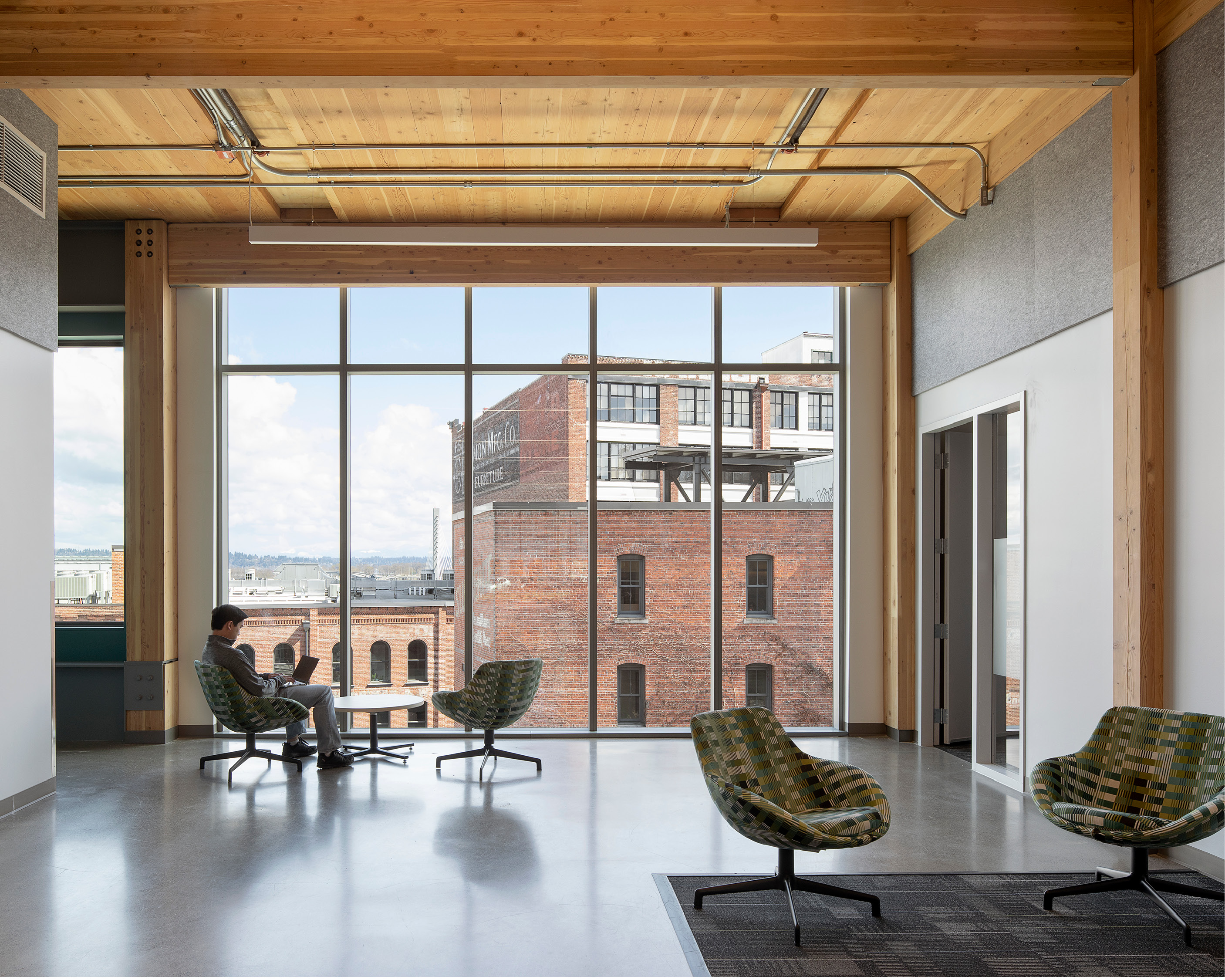 University of Washington Tacoma, Milgard Hall by Architecture Research ...