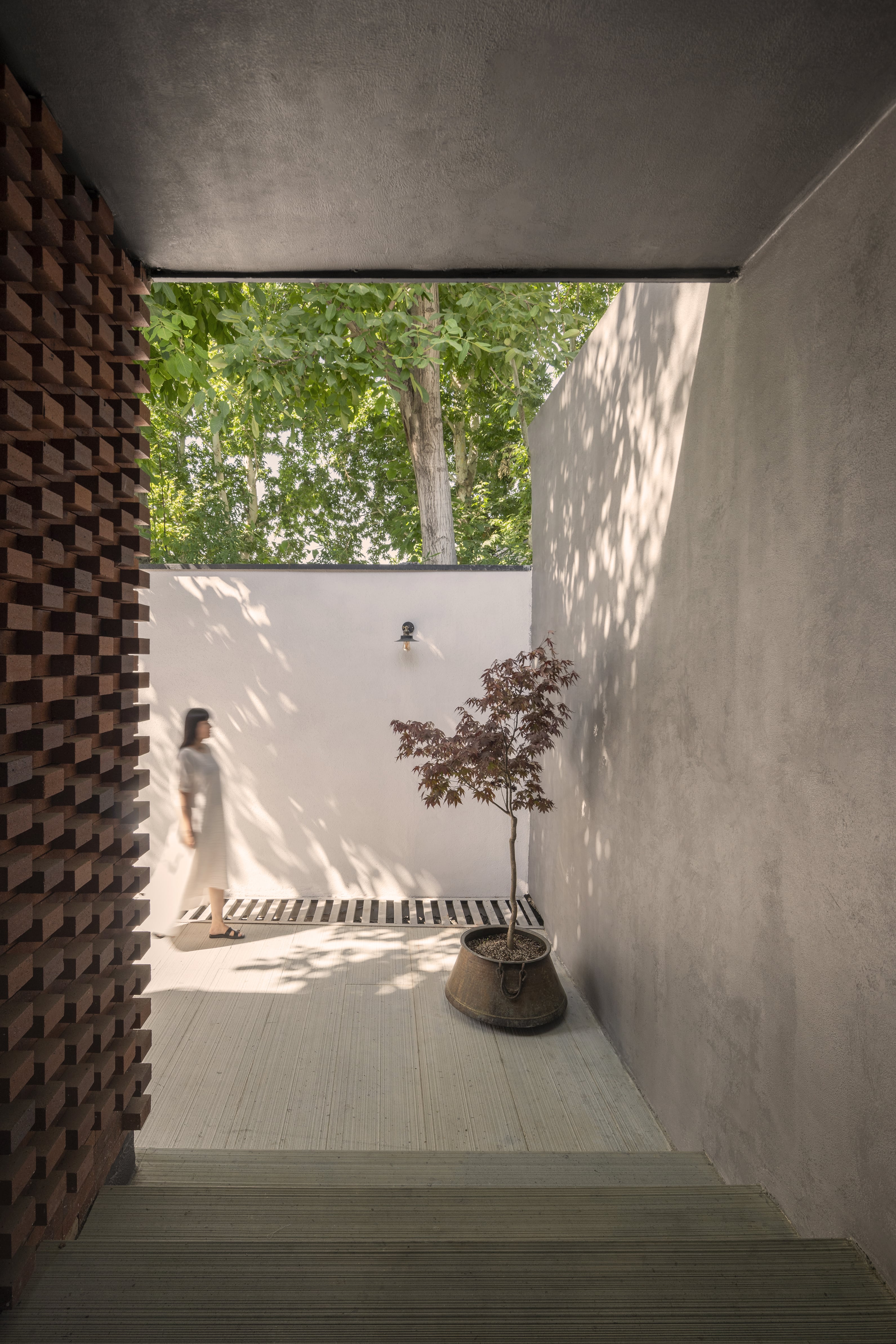 Corner Villa by Arash Madani Design Studio - Architizer