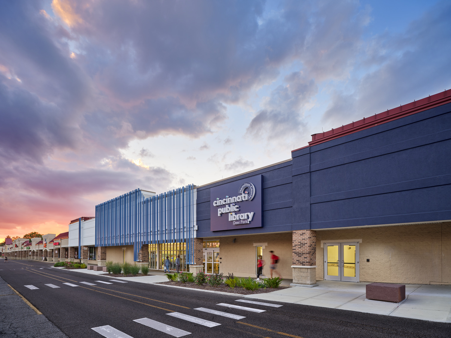 Cincinnati & Hamilton County Public Library, Deer Park Library by GBBN ...