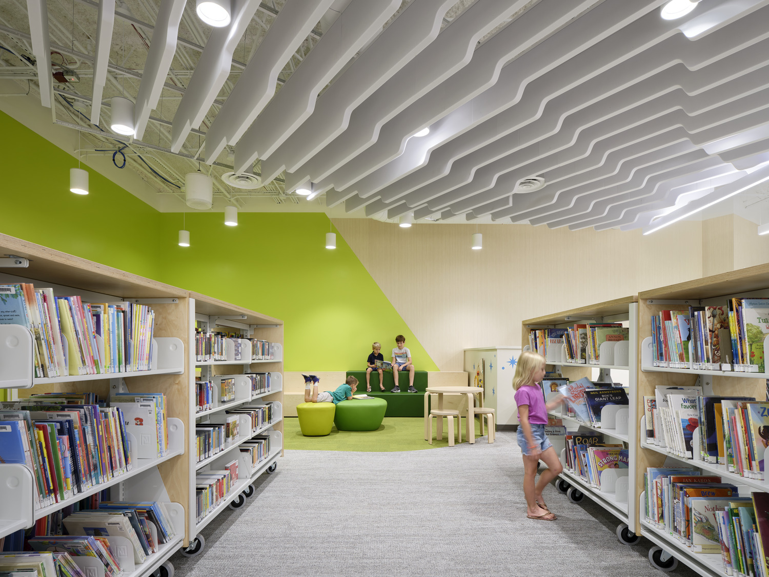 Cincinnati & Hamilton County Public Library, Deer Park Library by GBBN ...