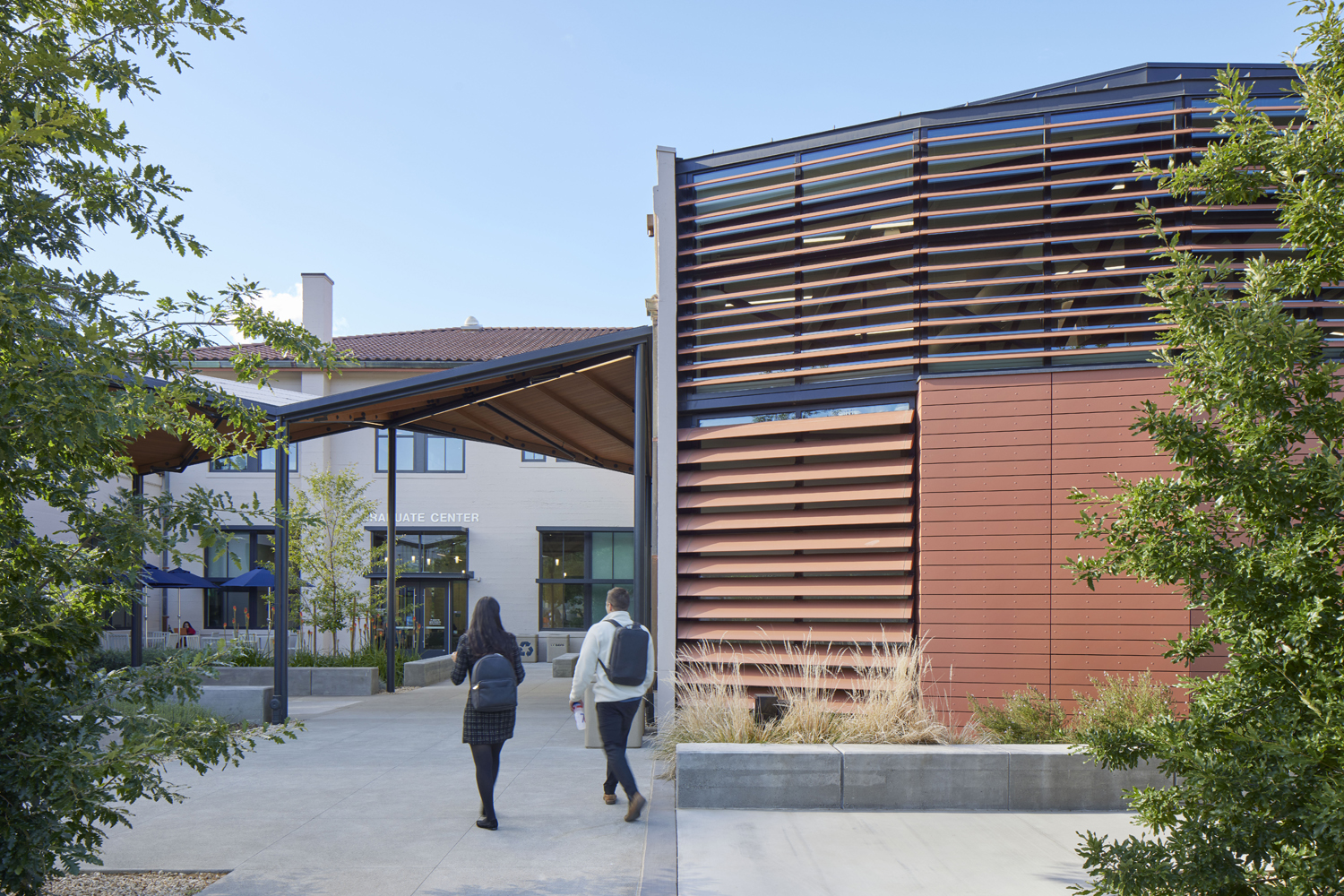 UC Davis Walker Hall Graduate Student Center by LEDDY MAYTUM STACY ...