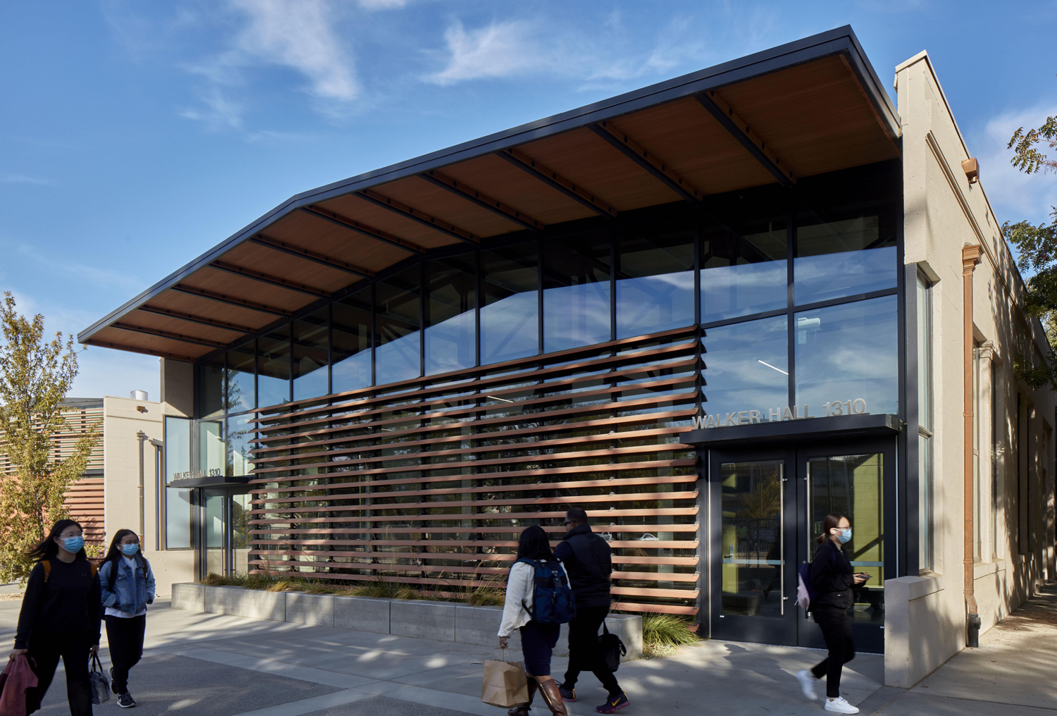 UC Davis Walker Hall Graduate Student Center by LEDDY MAYTUM STACY ...