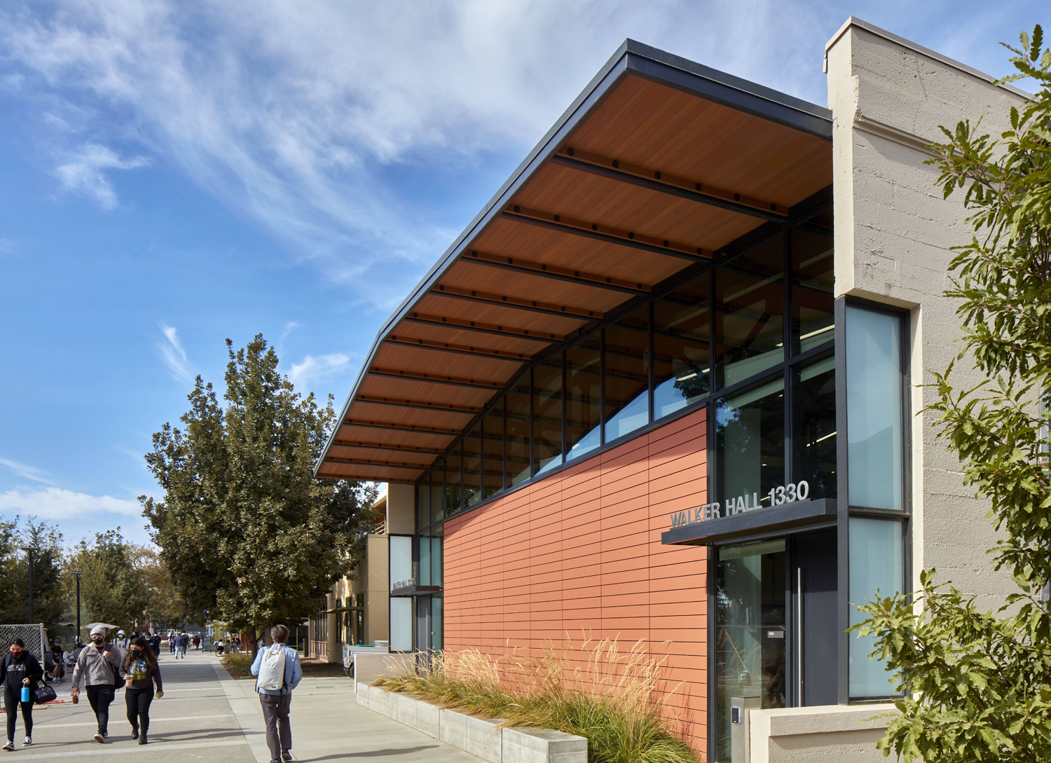 UC Davis Walker Hall Graduate Student Center by LEDDY MAYTUM STACY ...