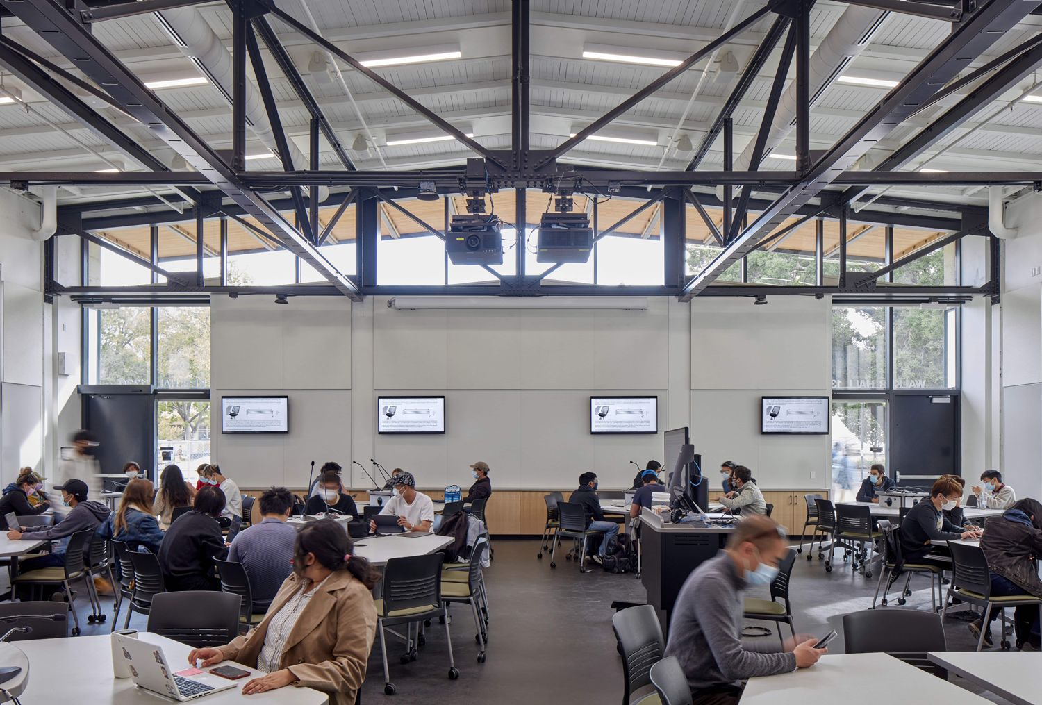 UC Davis Walker Hall Graduate Student Center by LEDDY MAYTUM STACY ...