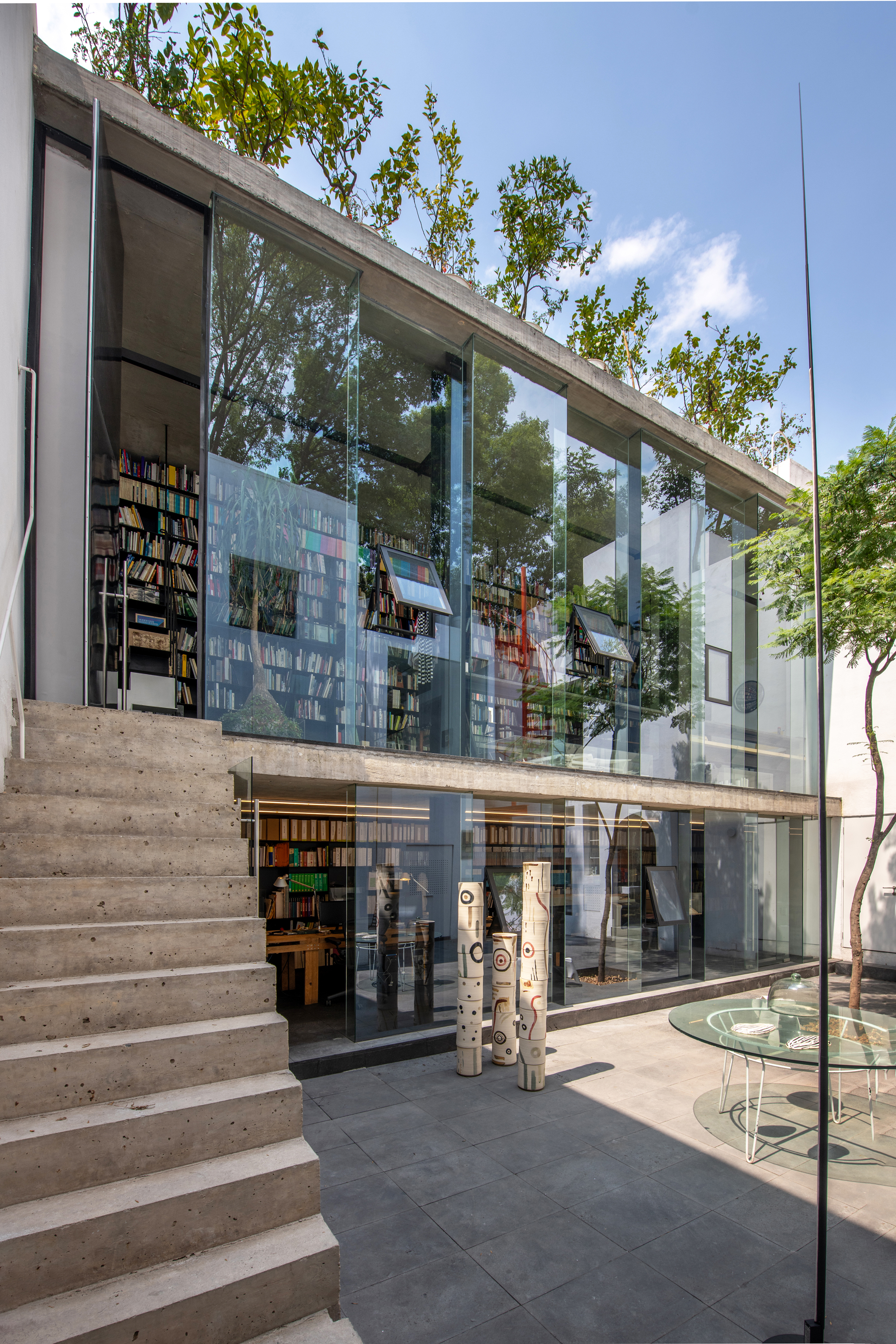 AVE MARIA STUDIO-HOUSE by bgp arquitectura - Architizer