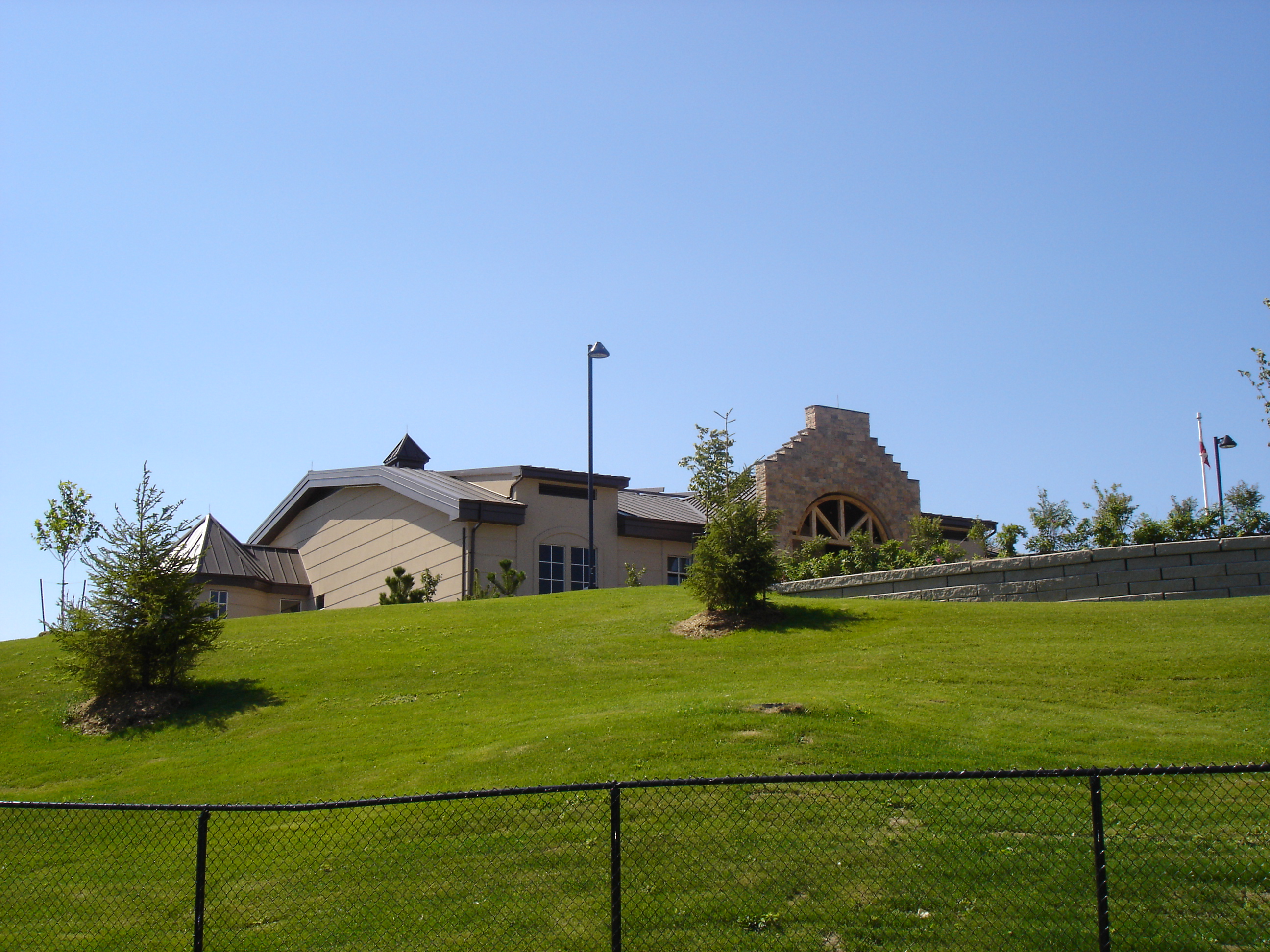 Braeben Golf Club House by RADEFF Architect Ltd. - Architizer