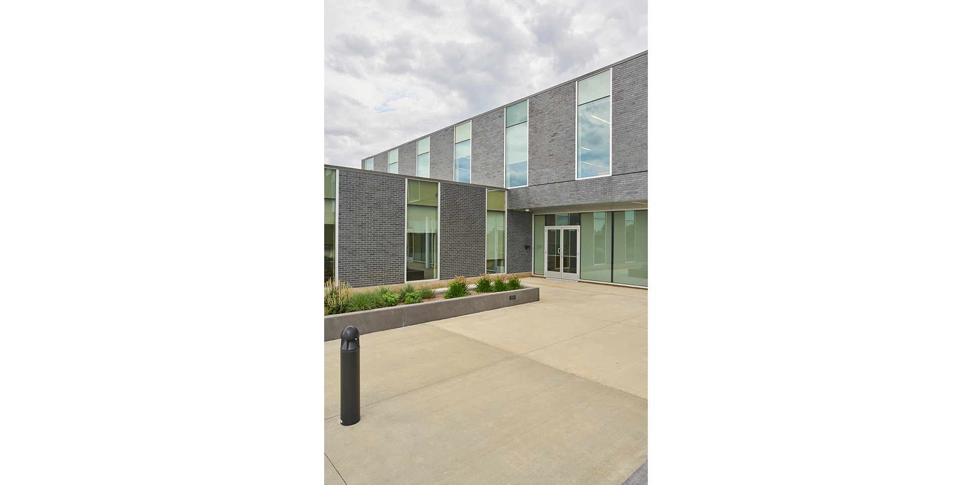 Honor HQ by Collective Office - Architizer