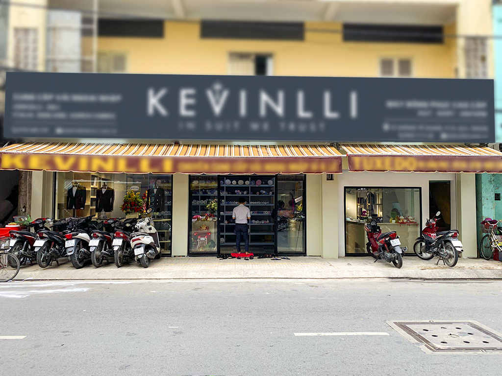 KEVINLLI Fabric store by Vo Huu Linh Architects by Vo Huu Linh ...