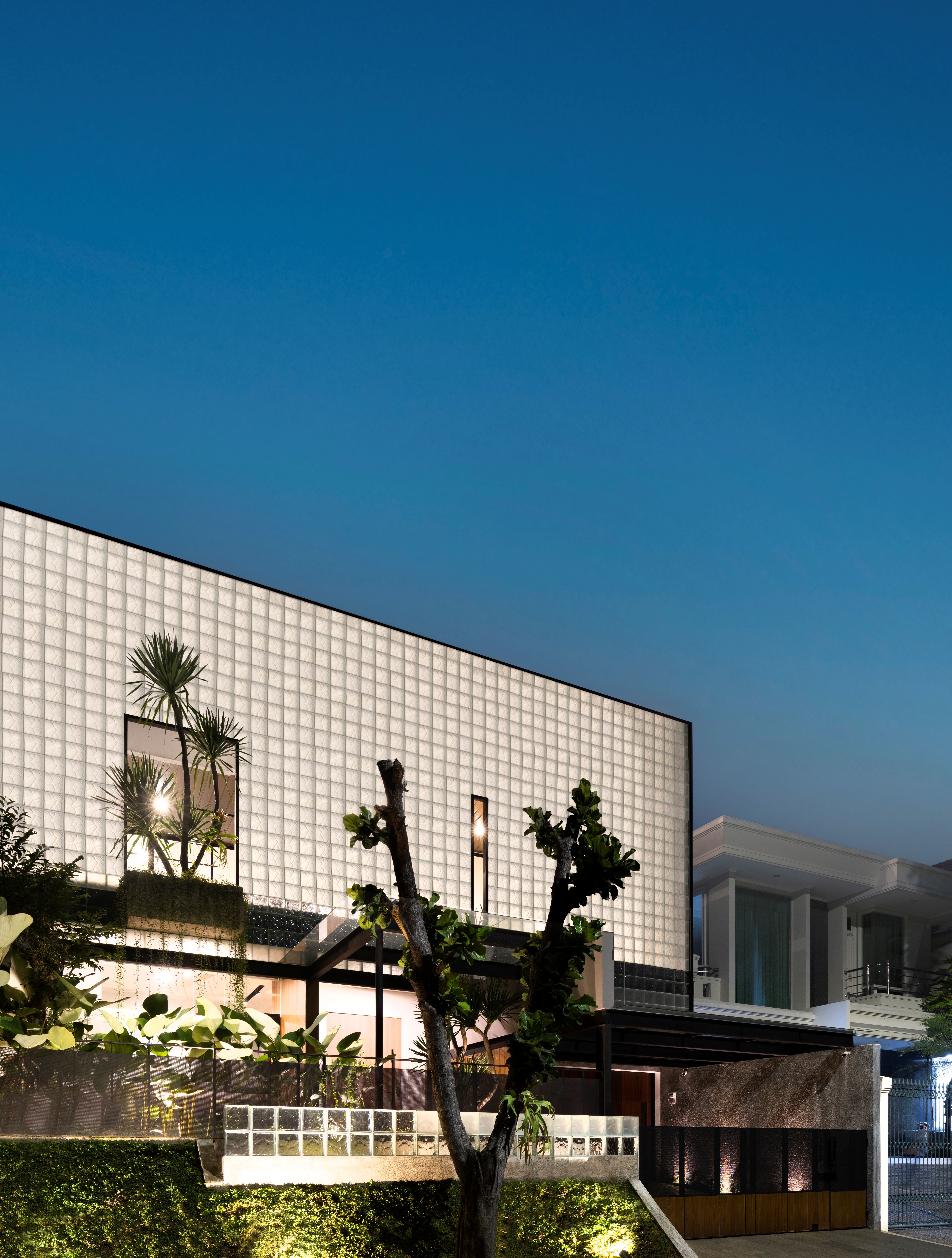 Refraction House by RAD+ar ( Research Artistic Design + architecture ...