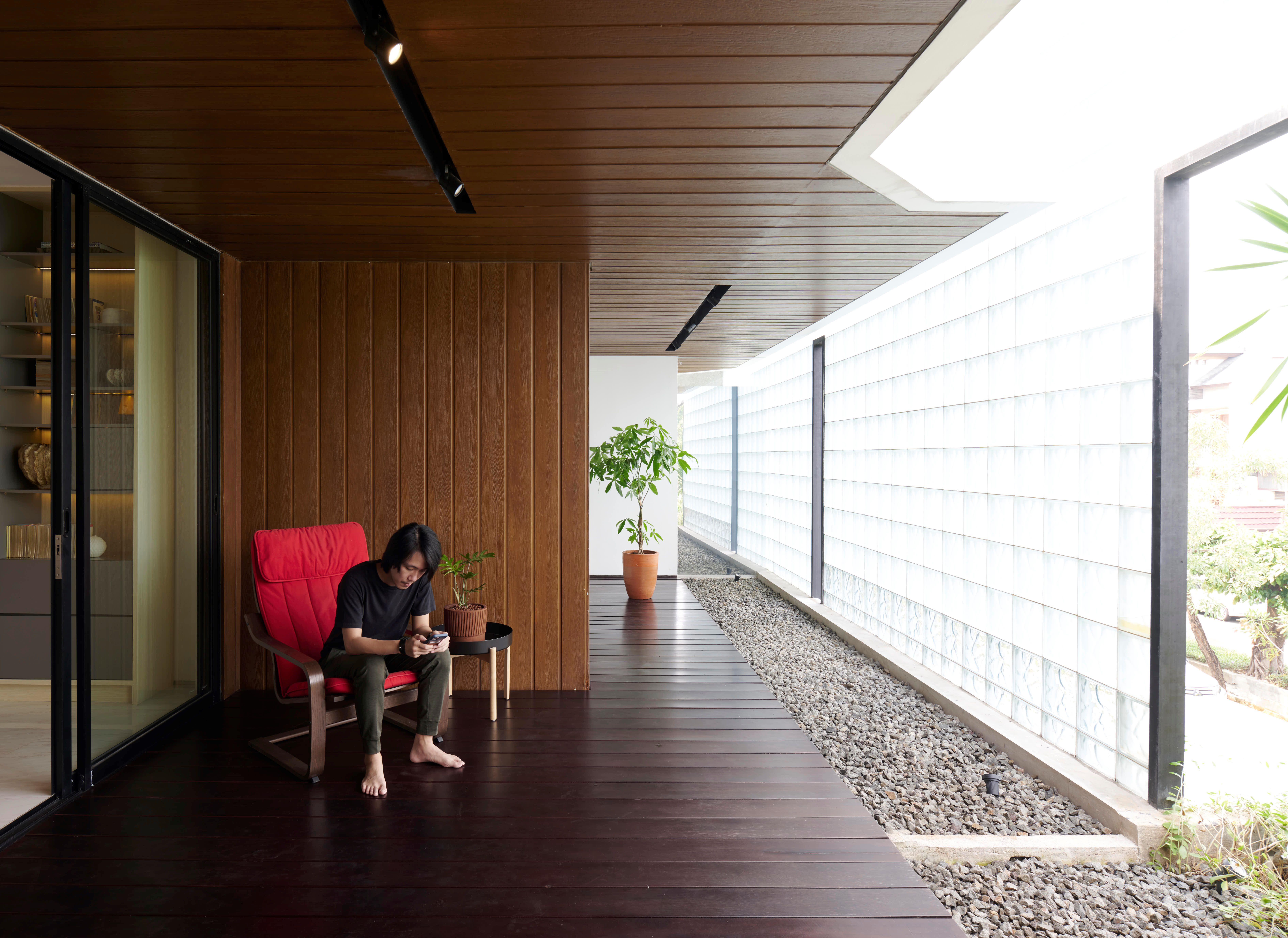 Refraction House by RAD+ar ( Research Artistic Design + architecture ...