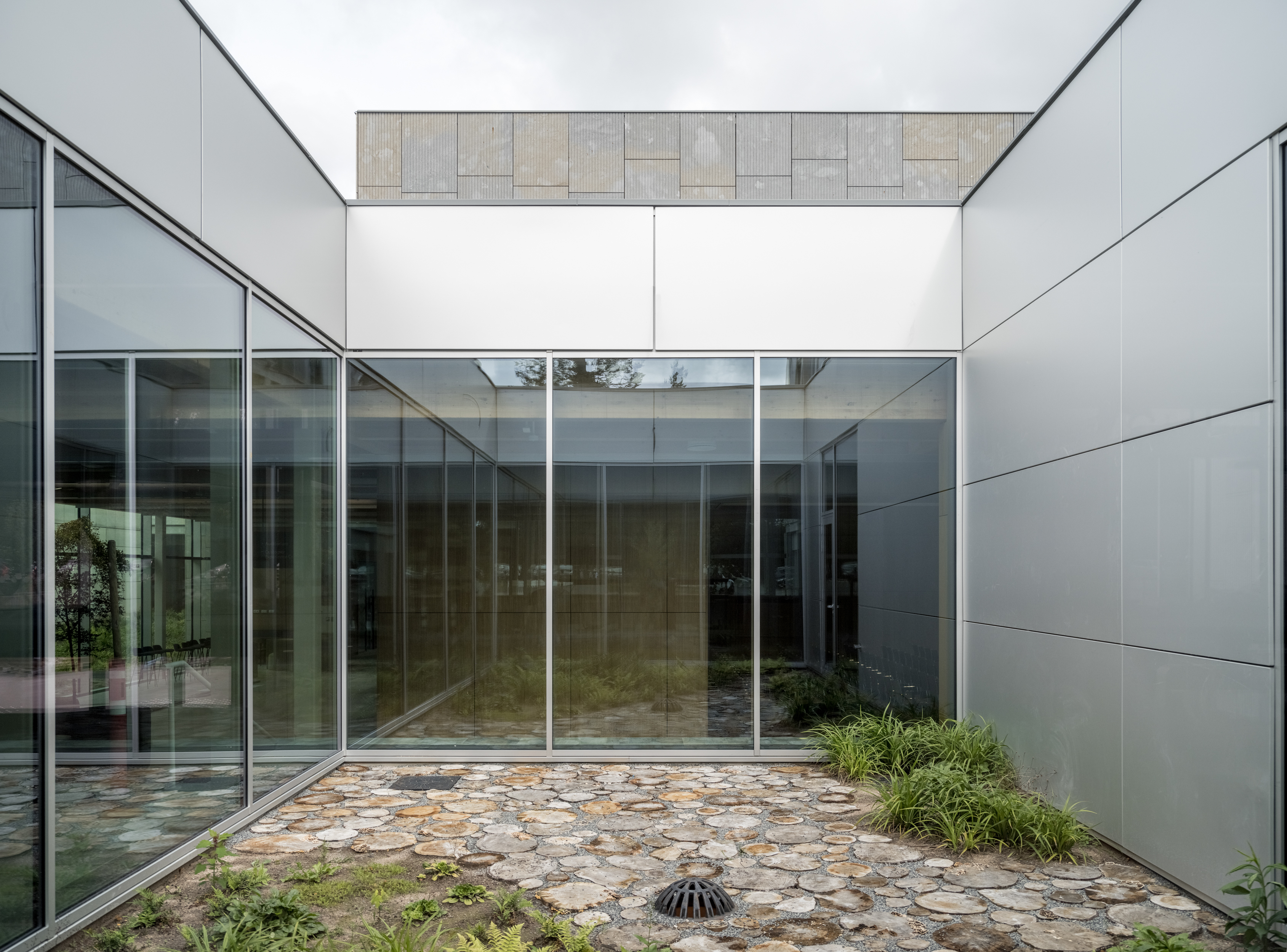 Chr. Hansen Innovation Campus by Vilhelm Lauritzen Architects - Architizer