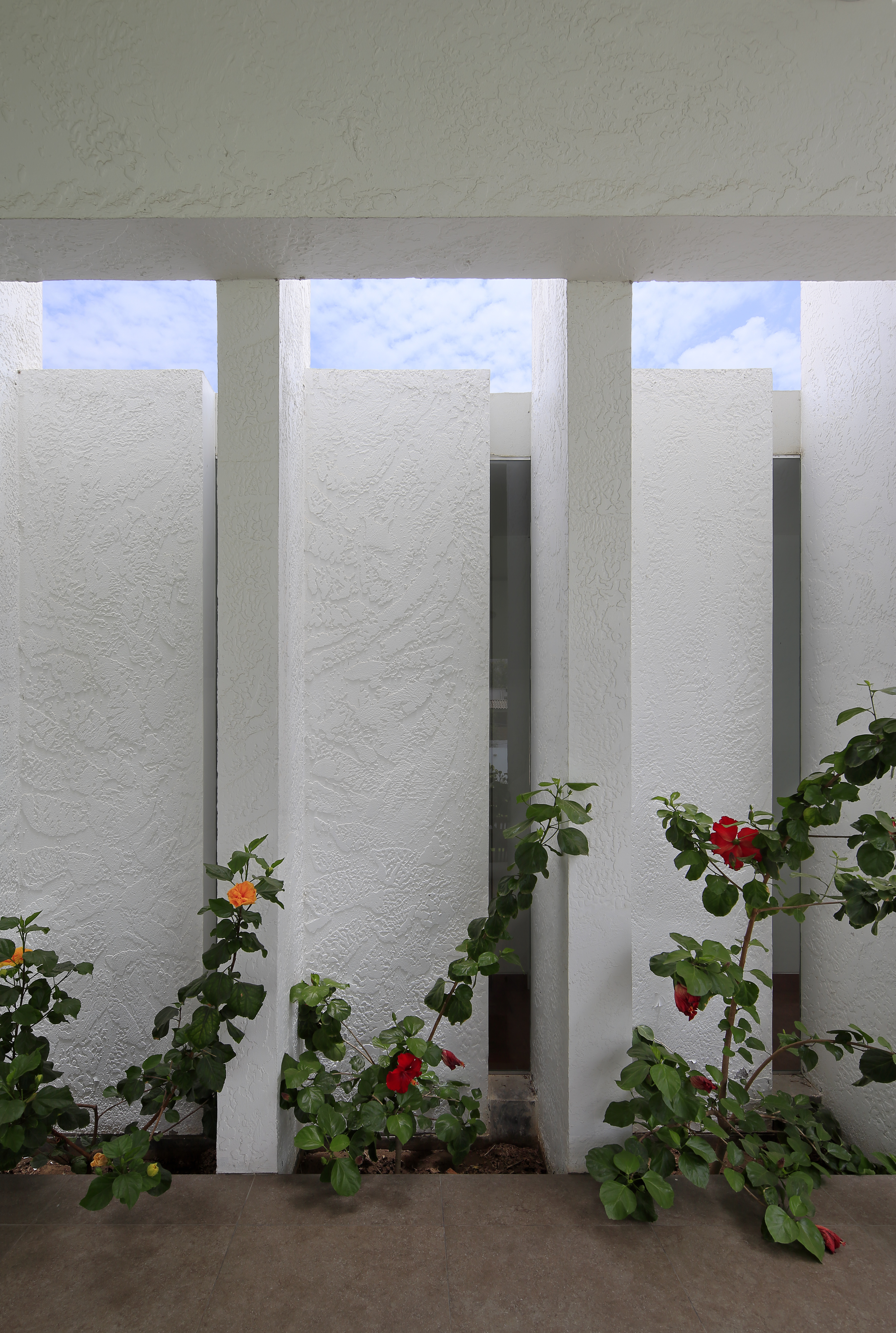 Los Cóndores House by riofrio arquitectos - Architizer