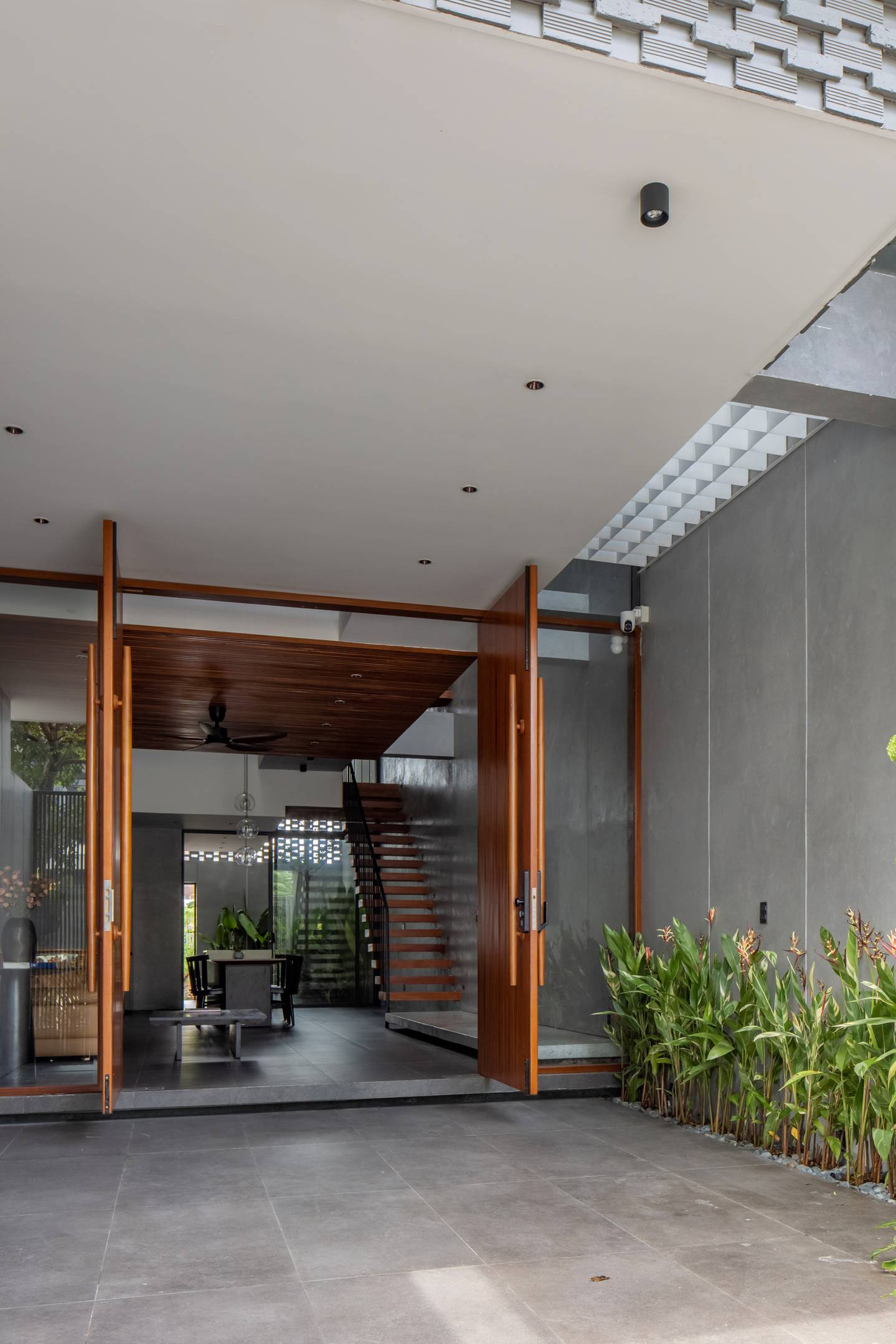 HY House by TRAN TRUNG Architects - Architizer