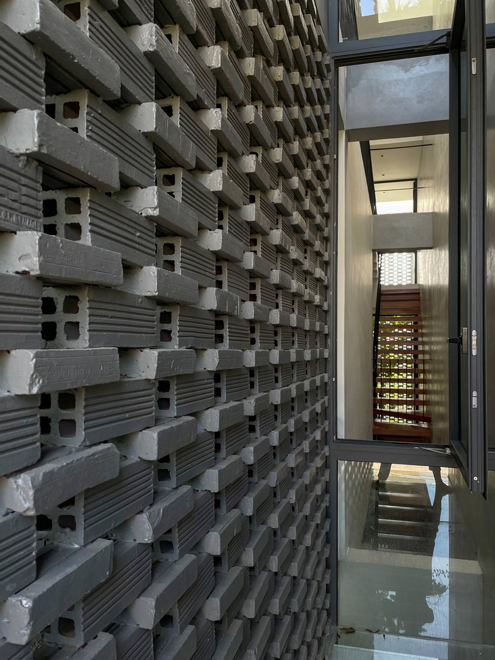 HY House by TRAN TRUNG Architects - Architizer