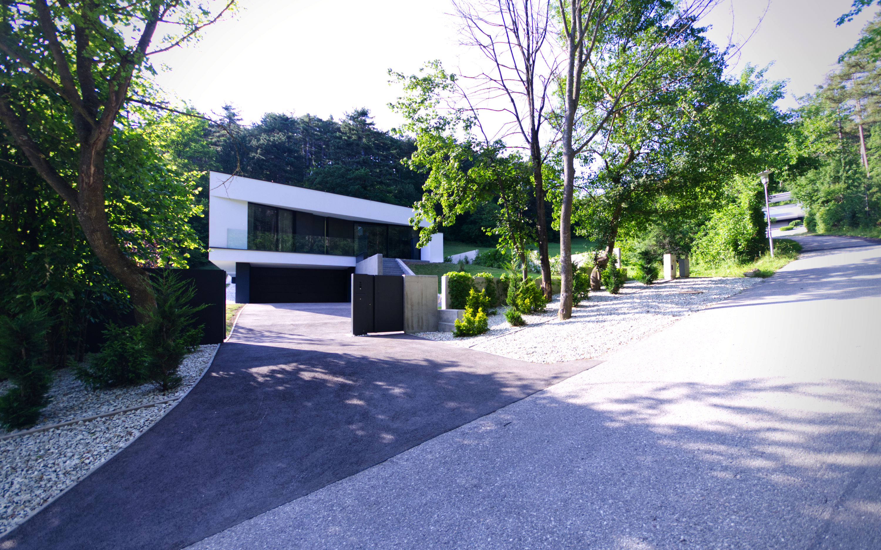 HJ HOUSE by Parasite Studio - Architizer
