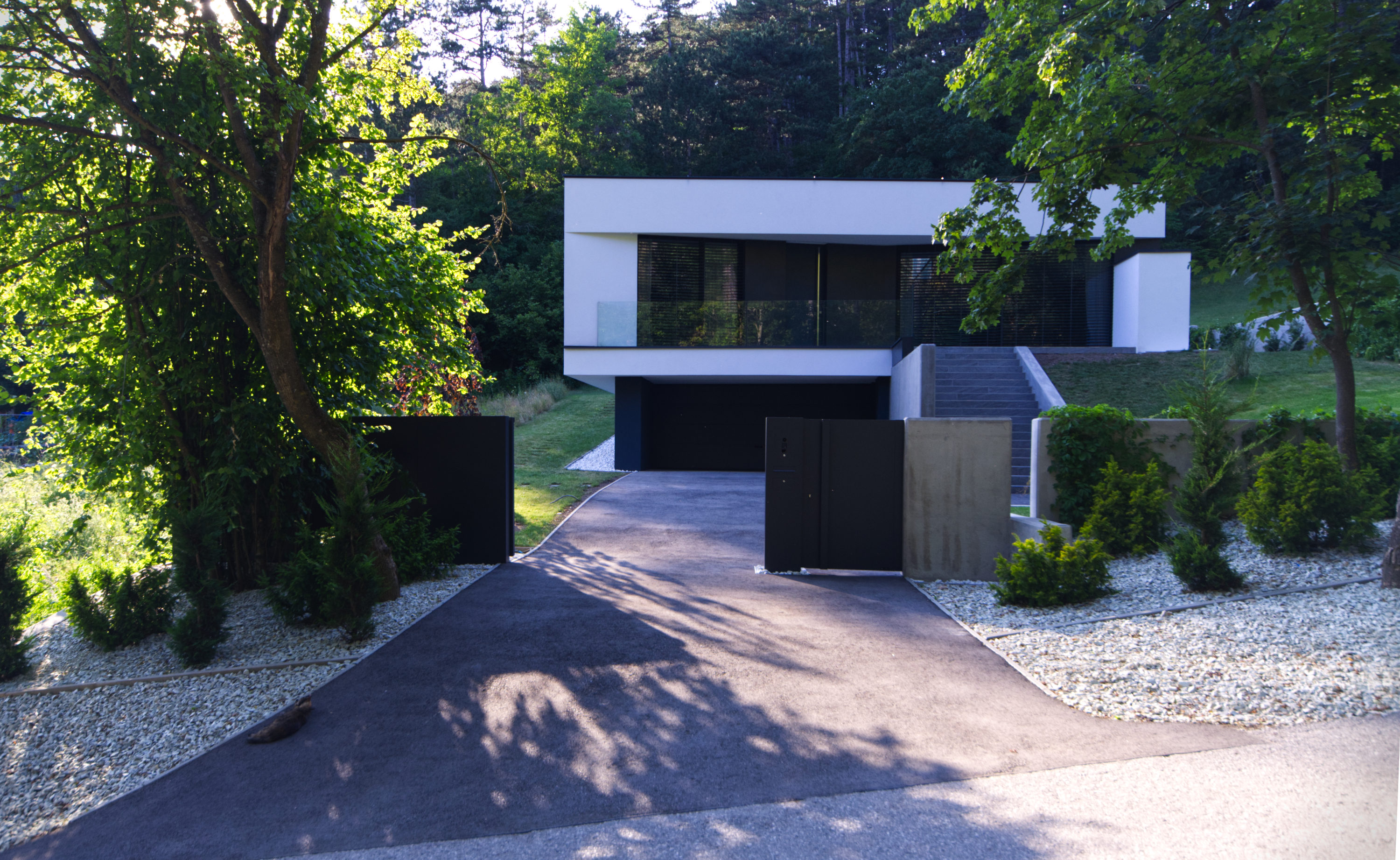HJ HOUSE by Parasite Studio - Architizer