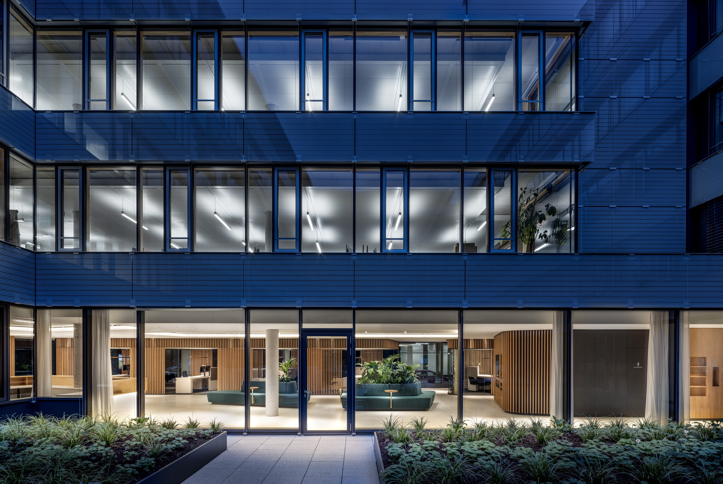 WGV Service Center Stuttgart by DITTEL ARCHITEKTEN GMBH - Architizer
