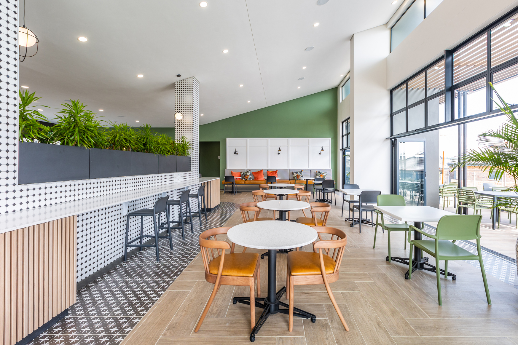 Lounge Celeb - Celebration Clubhouse by Kunz Raubenheimer Architects ...