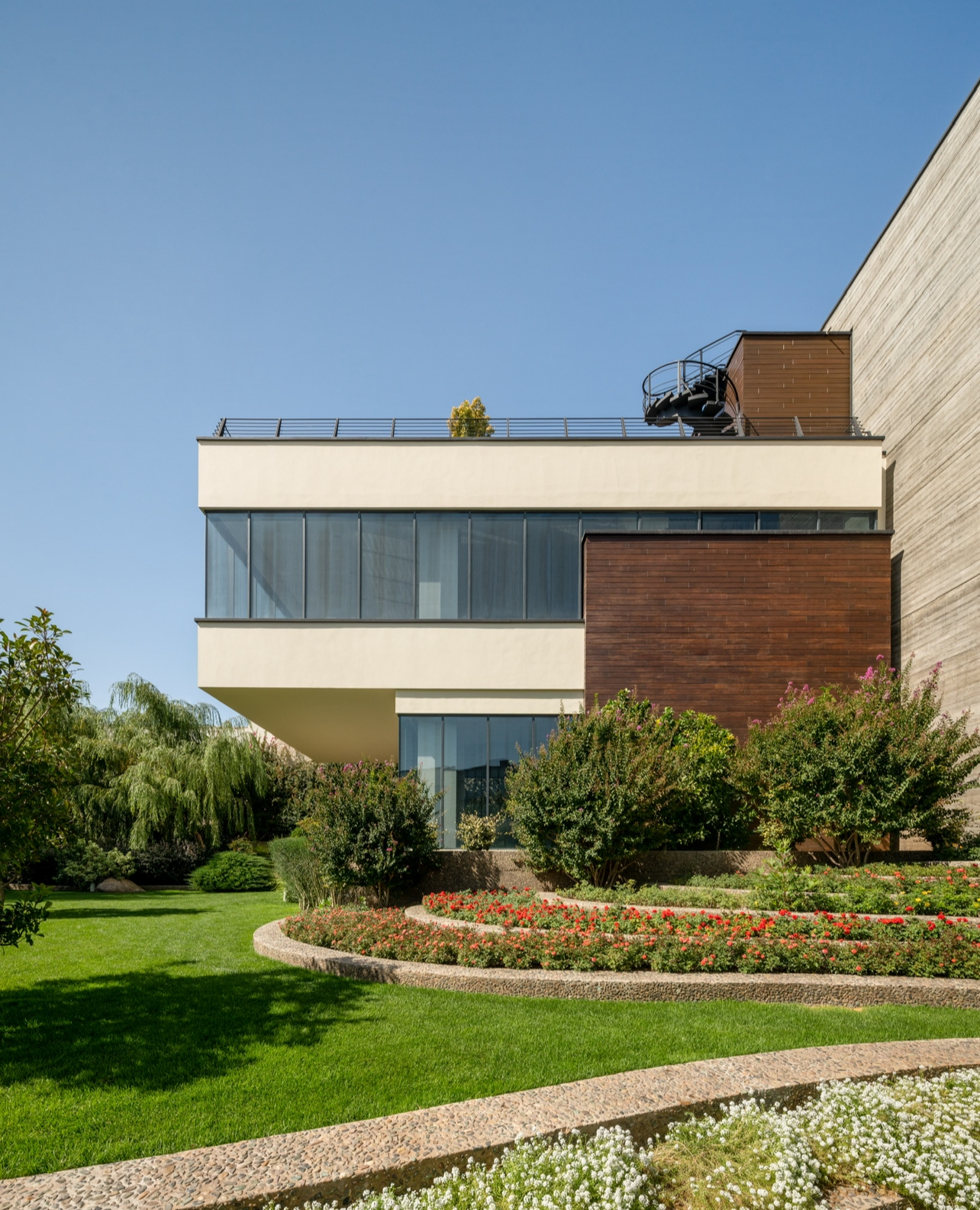 Basti Mansion by Omid Gholampour + Associates - Architizer