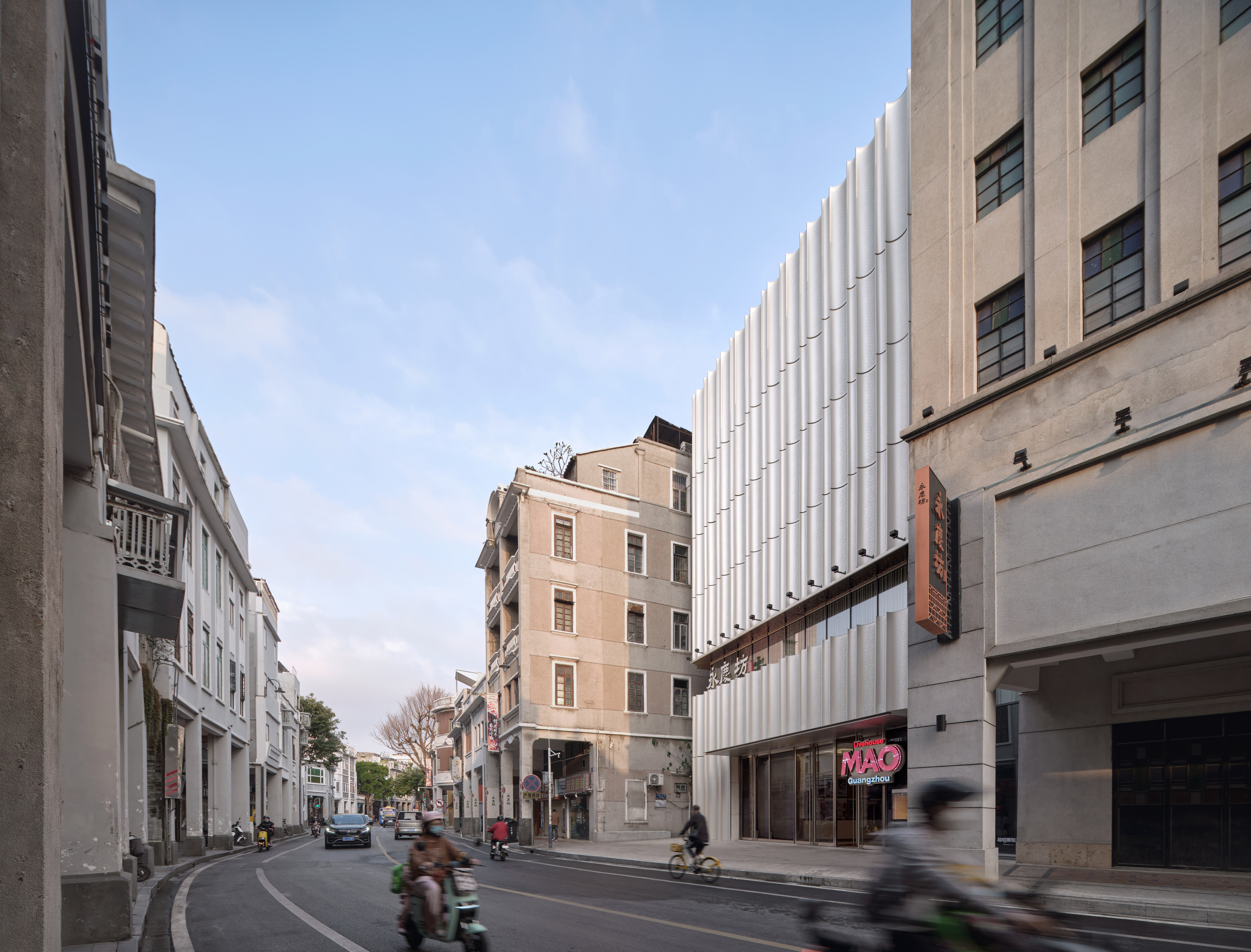 Renovation of Golden Sound Cinema in Guangzhou Yongqing Fang by ...