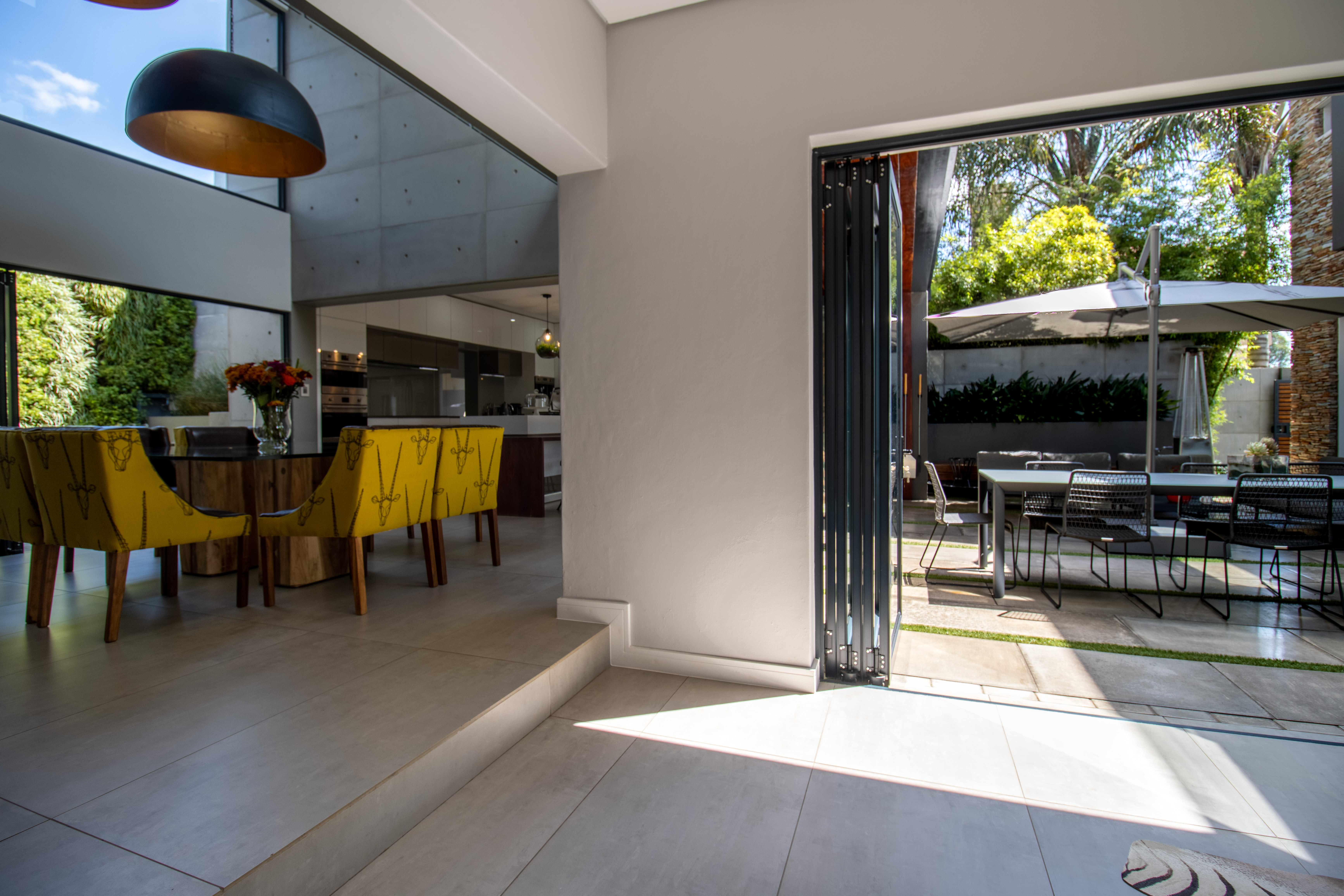 House Midstream by Kunz Raubenheimer Architects - Architizer