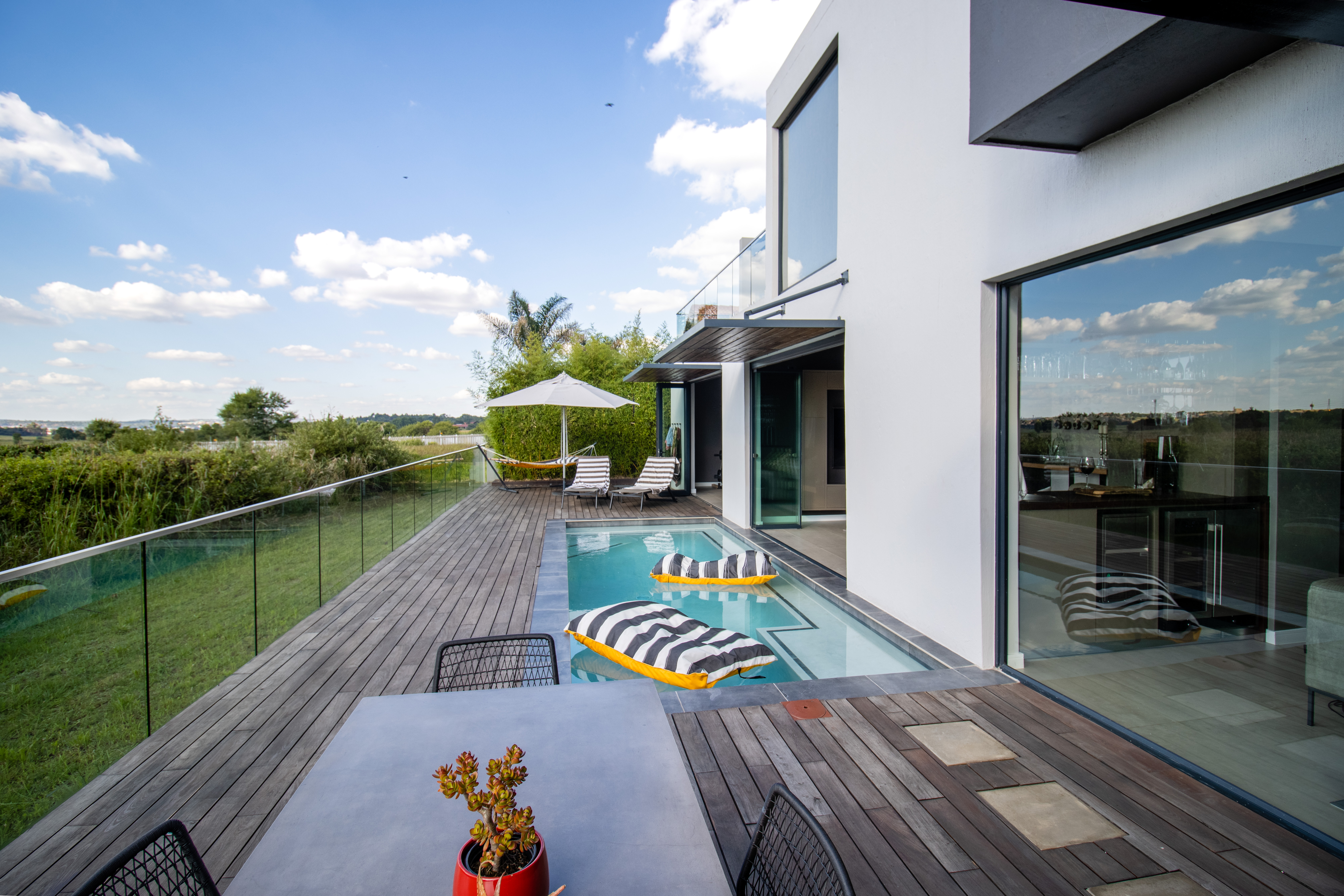 House Midstream by Kunz Raubenheimer Architects - Architizer