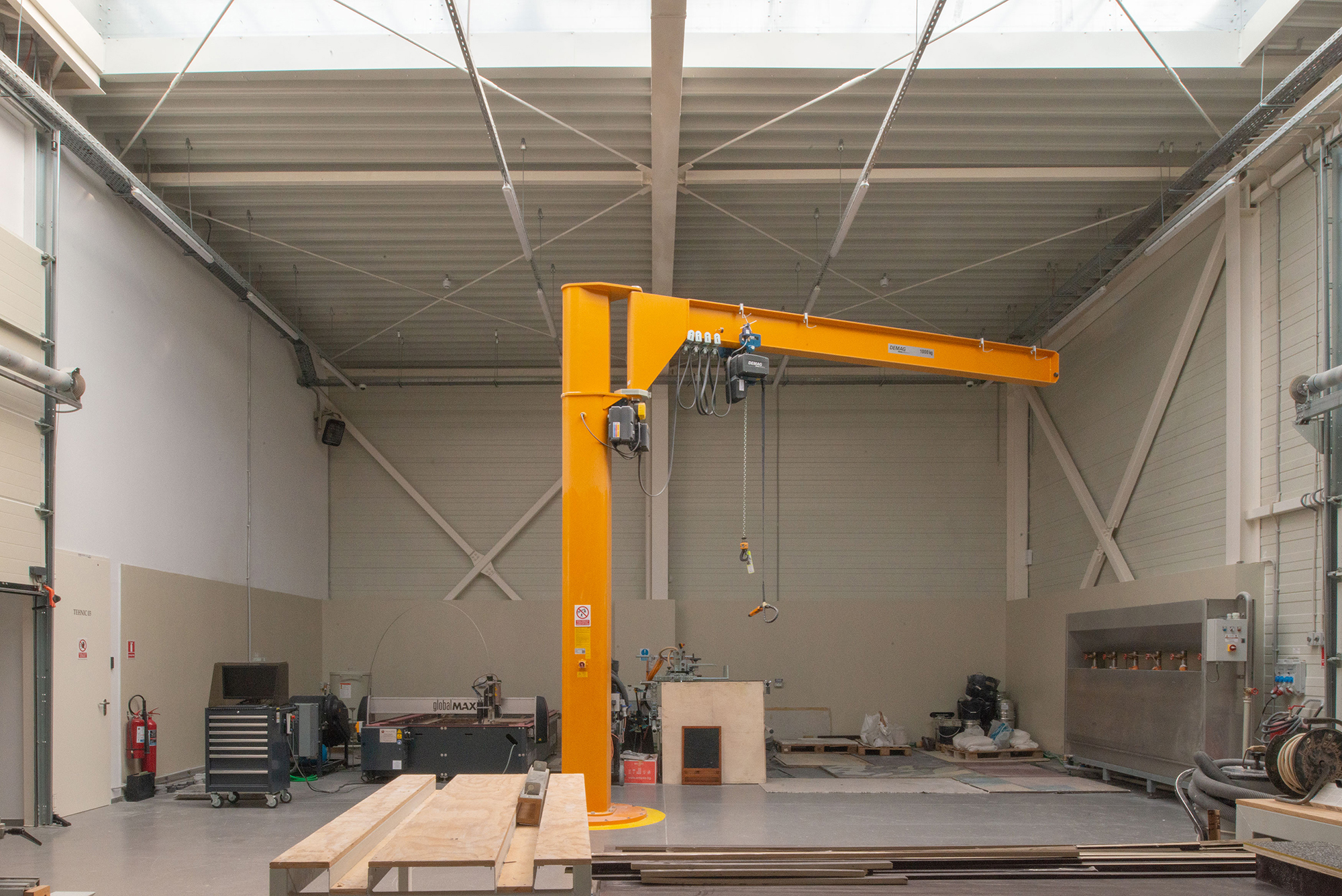 Aragon Grup Headquarters by Ene+Ene Arhitectura - Architizer