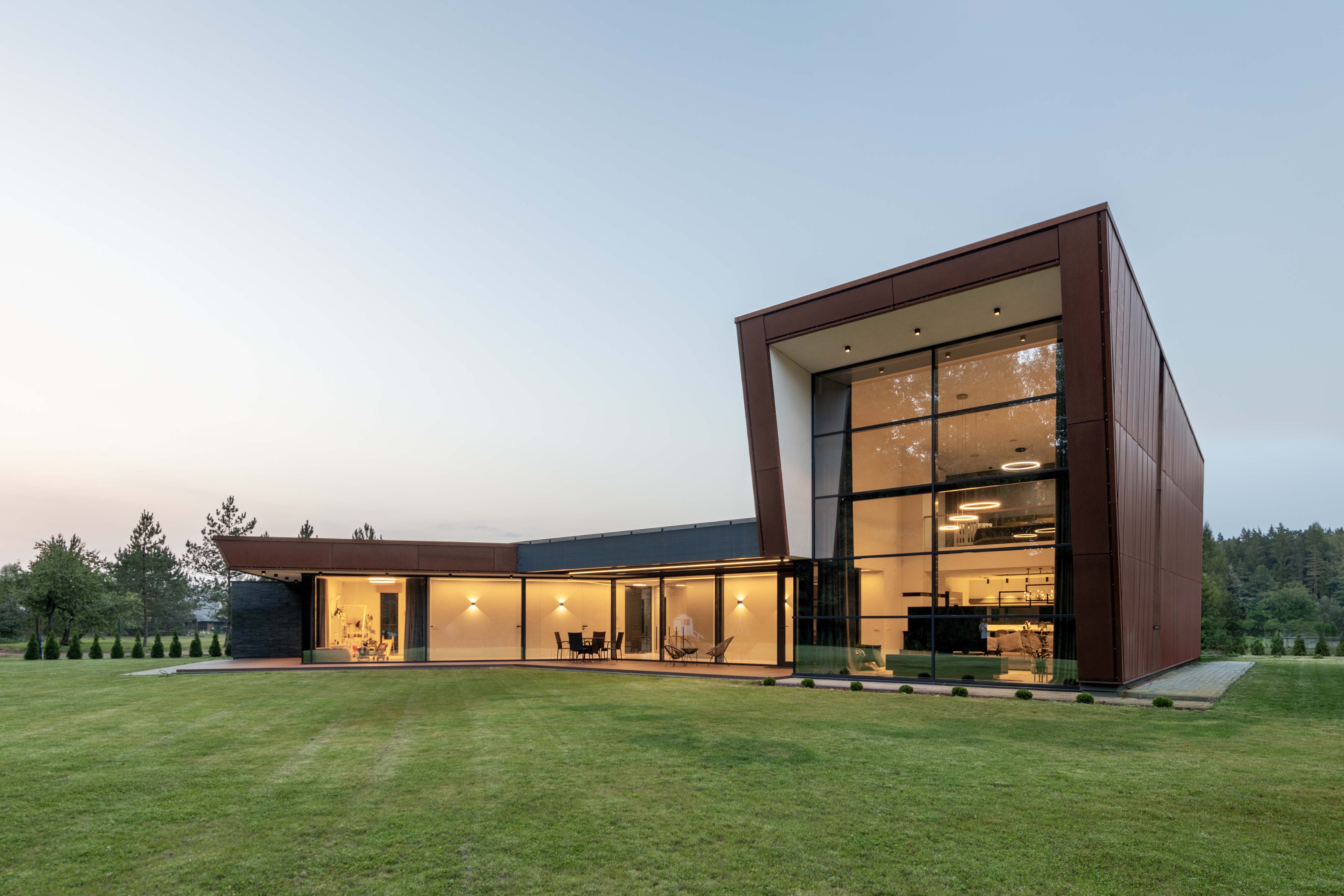 River side rusty house by Architecture laboratory ArchLAB - Architizer