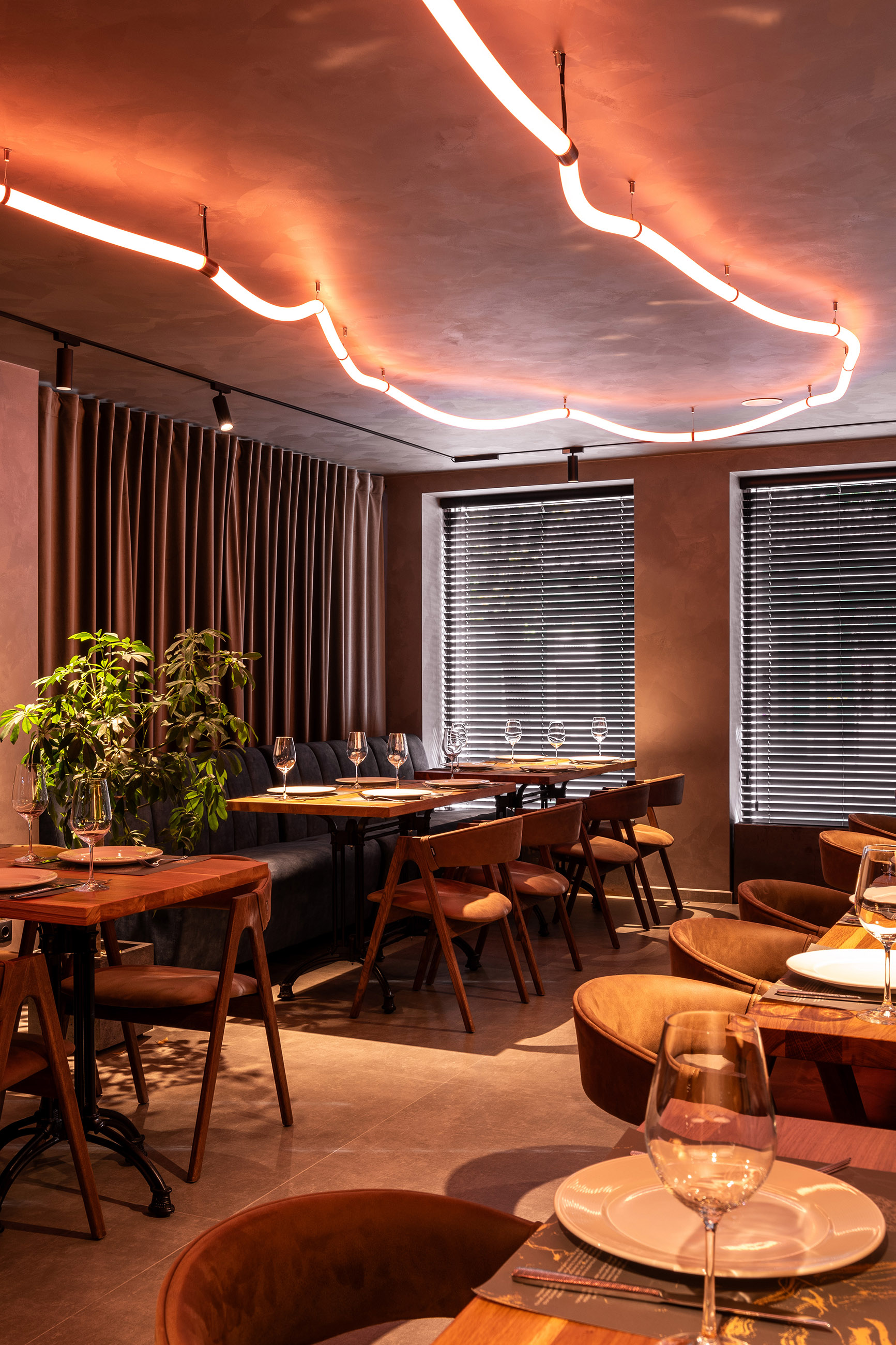 DIVUS RESTAURANT | VIP ROOM by AB+Partners - Architizer